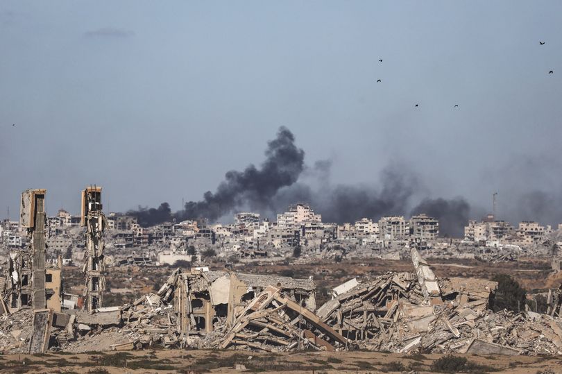 Israeli troops press on in Gaza despite looming ceasefire deal