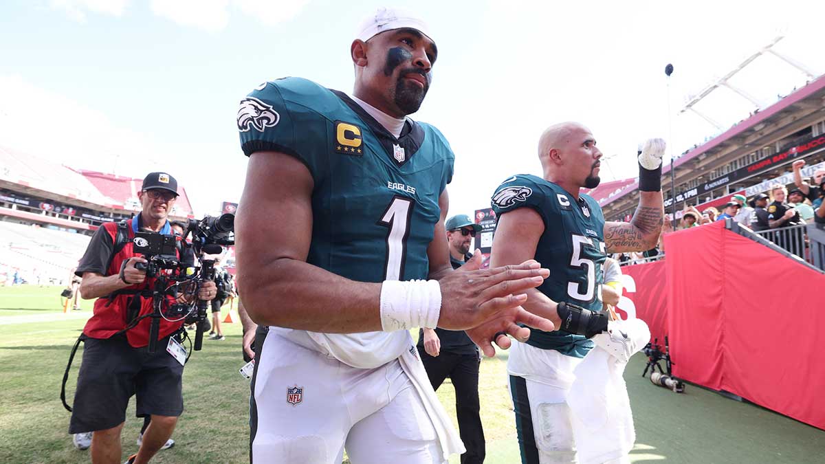 Eagles QB Jalen Hurts’ blunt response to AJ Brown’s frustration