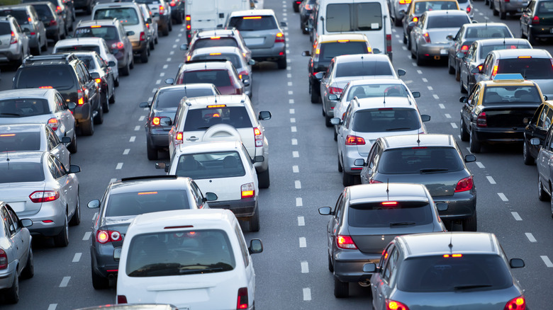 5 Manual Transmission Tips That Could Improve Your Vehicle's MPG