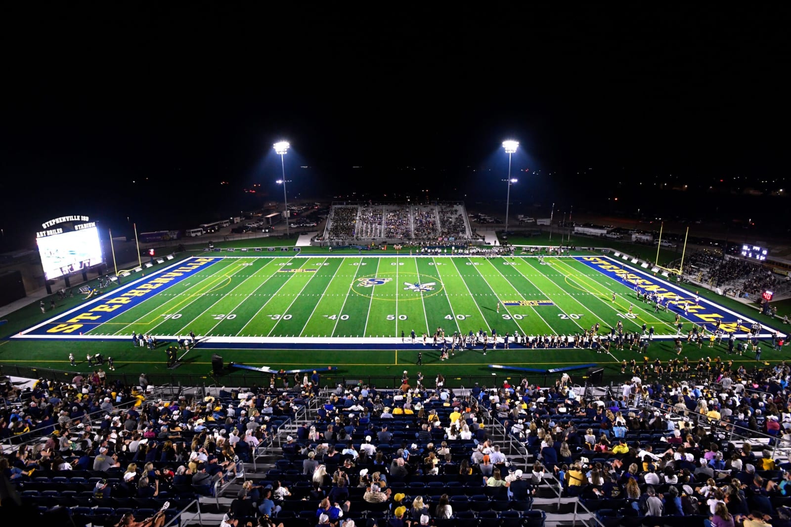 Stephenville (Texas) football now 3-0 in new $40 million stadium named ...