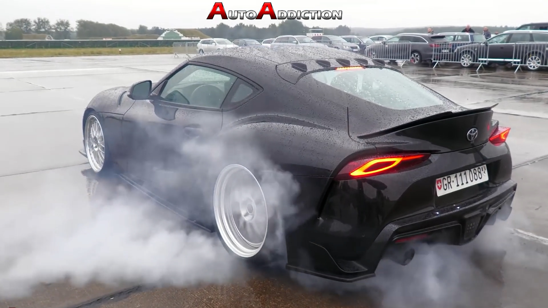Modified Cars Showing Exhaust Flames and Revs