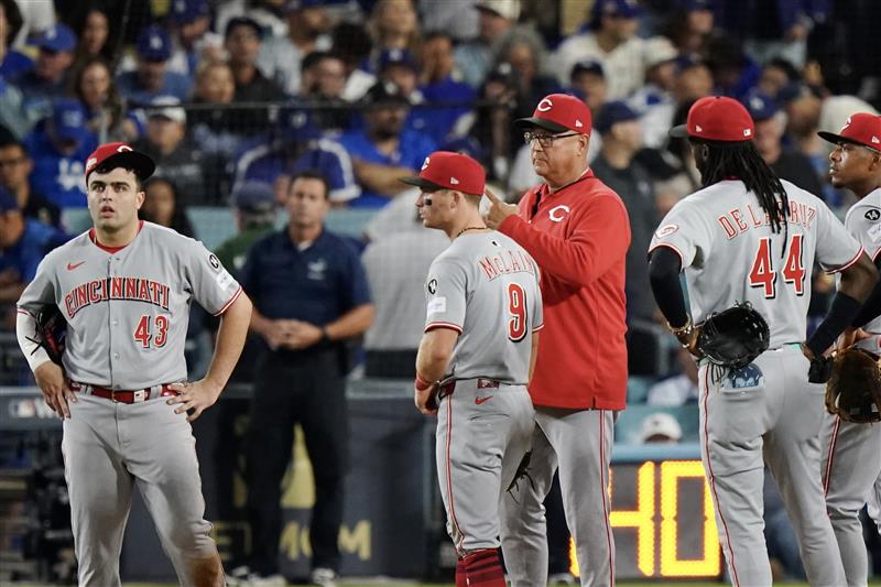 'A special group.' Terry Francona, Reds reflect on the 2025 MLB season