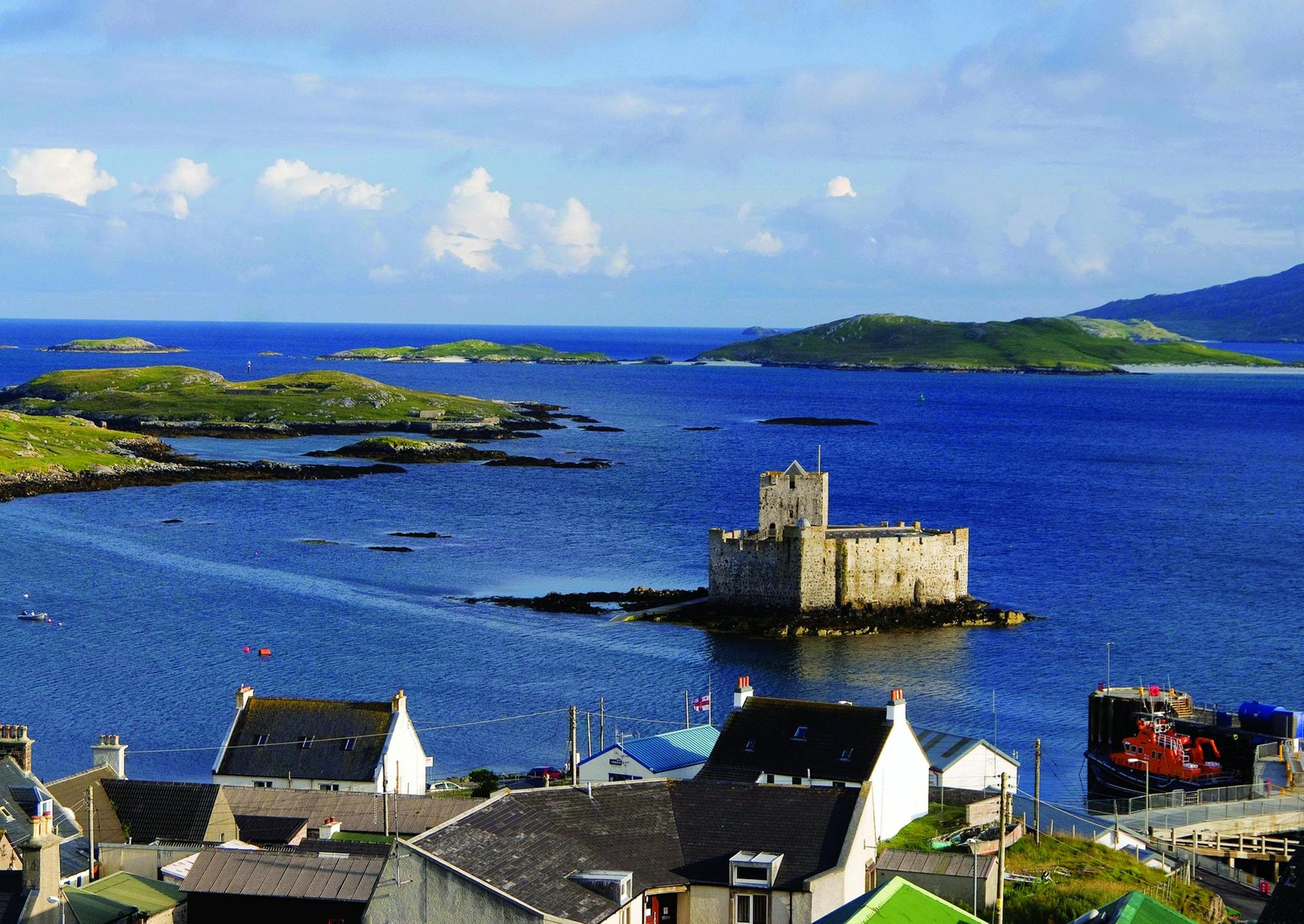 Historic statue at heart of Scottish island Barra to be resurrected ...
