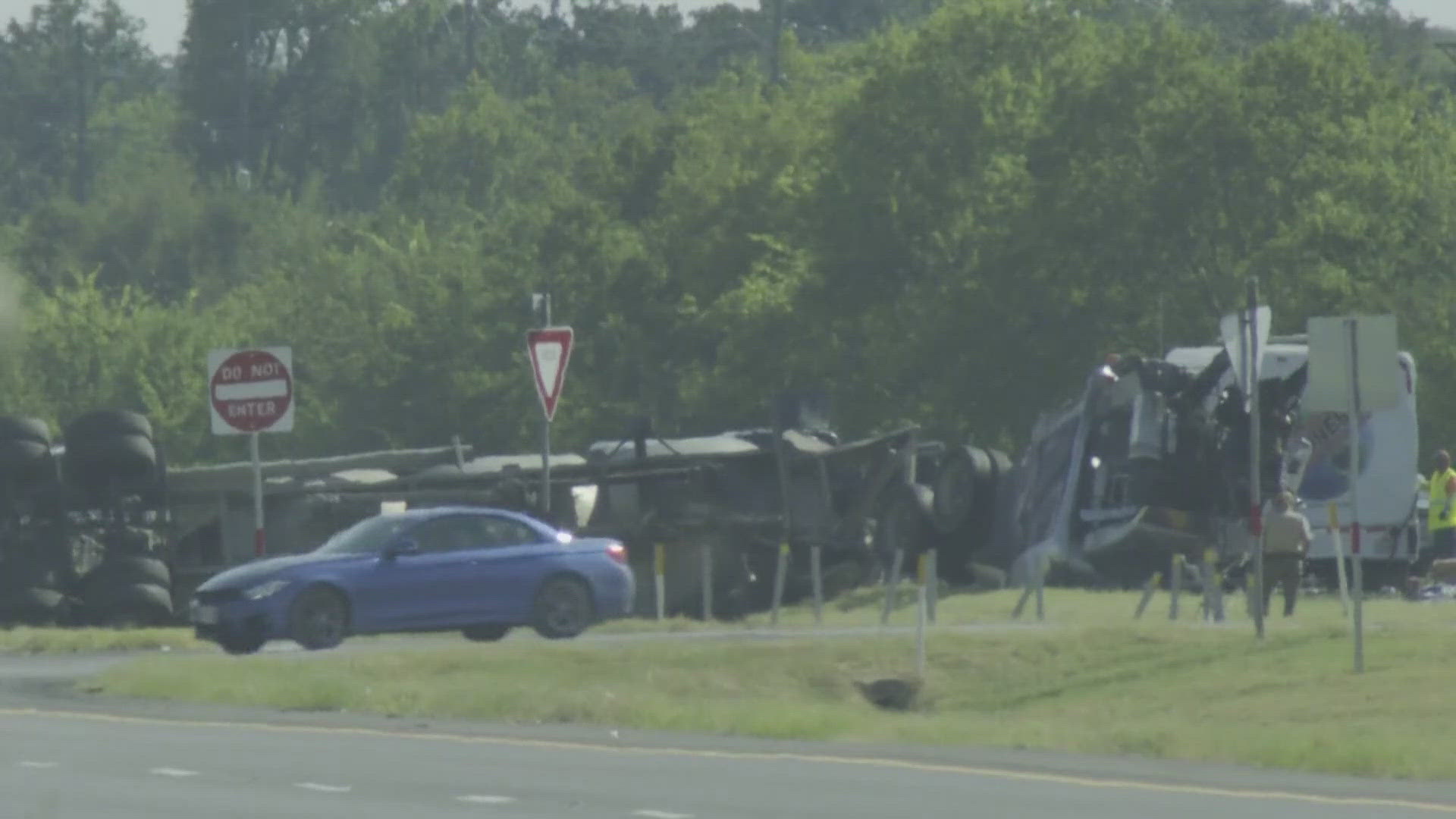 Texas DPS identifies two people killed in deadly Falls County crash