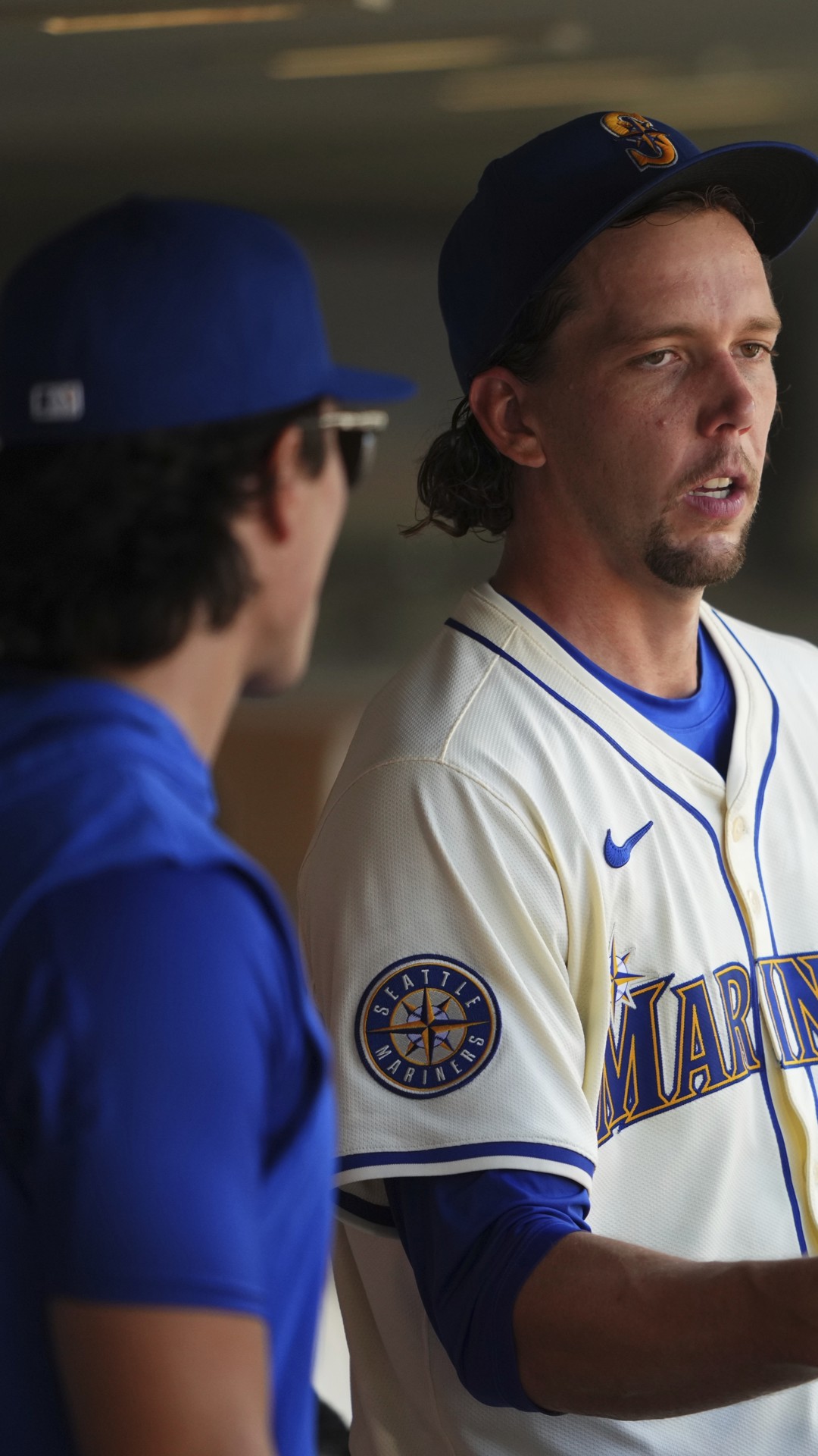 Mariners give timeline to name starting pitchers for Game 1