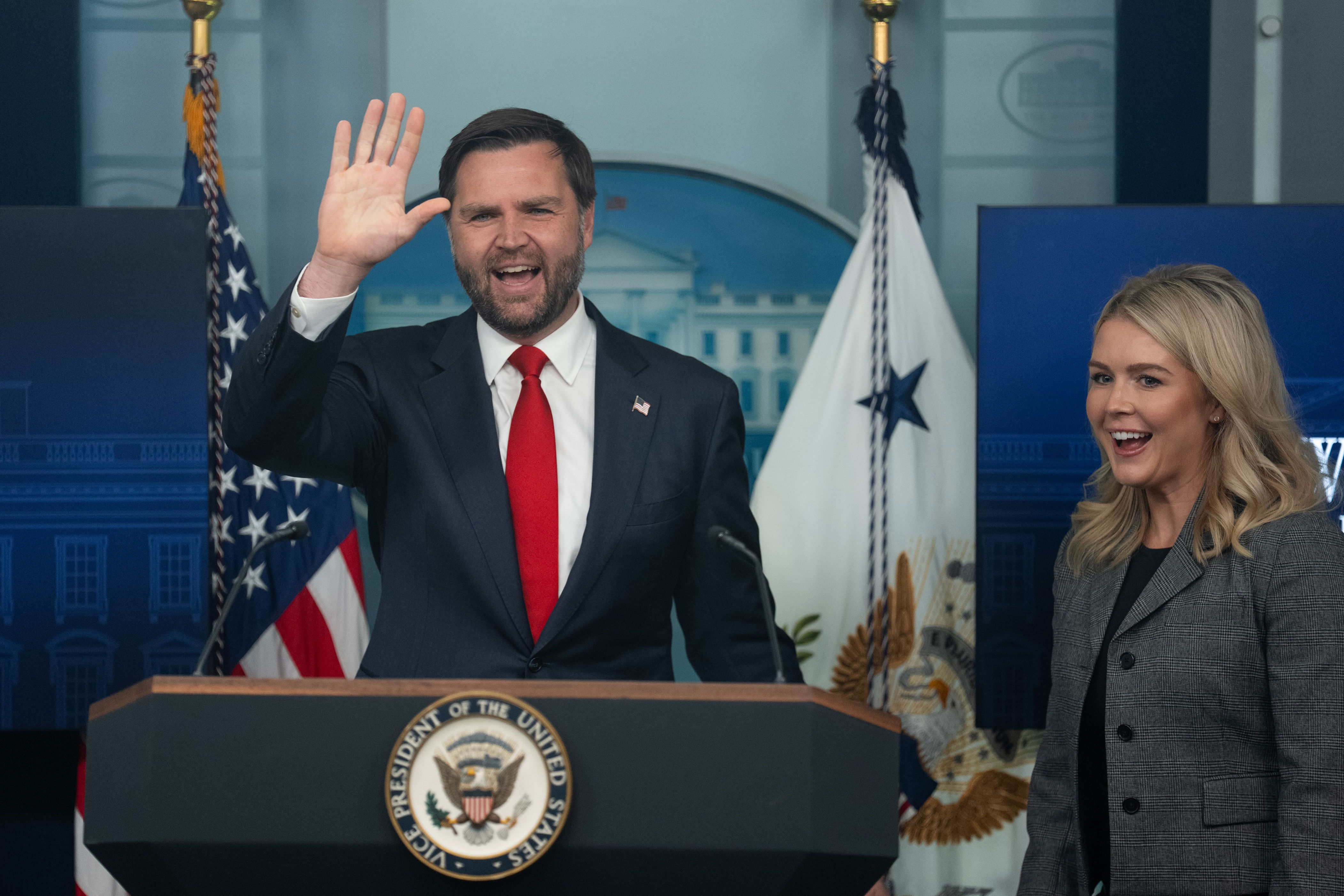 Trump’s Sombrero Photo of Jeffries Sparks Racism Row; VP Vance Defends ...