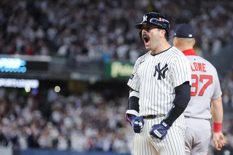 Austin Wells’ clutch hit sends Yankees to winner-take-all Game 3 ...