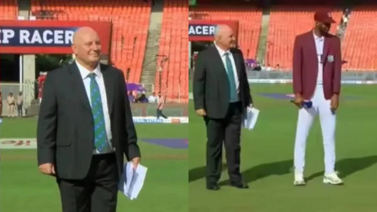 'In The Hot Seat From Dubai': Ravi Shastri's Cheeky Introduction To ...