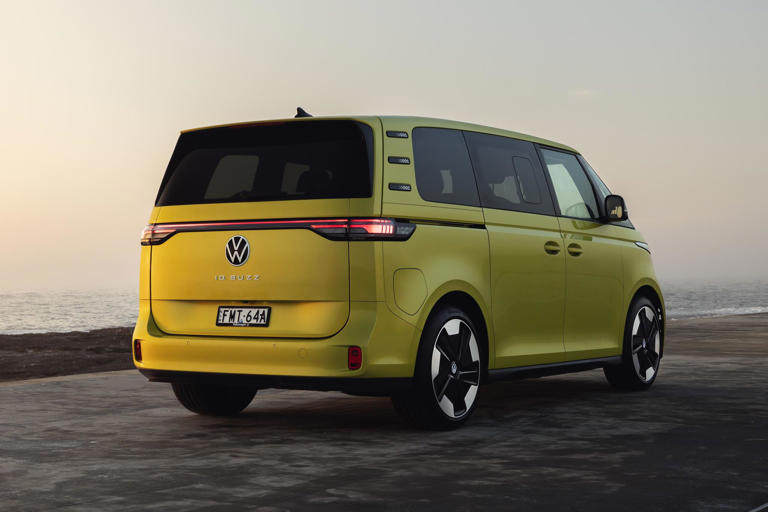 Volkswagen ID. Buzz dual-cab ute design patented