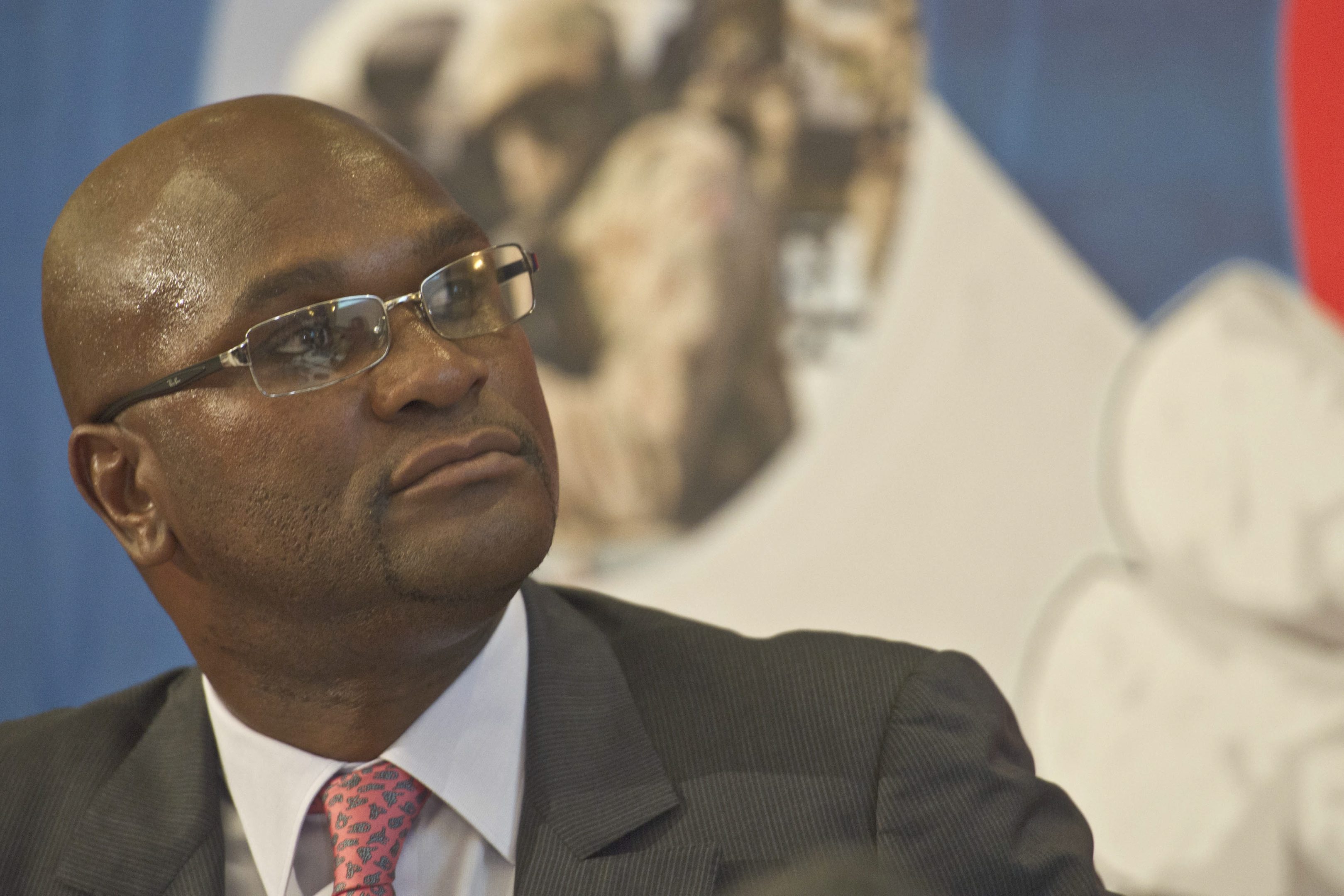 RIP Nathi Mthethwa | Family delegation arrives in Paris