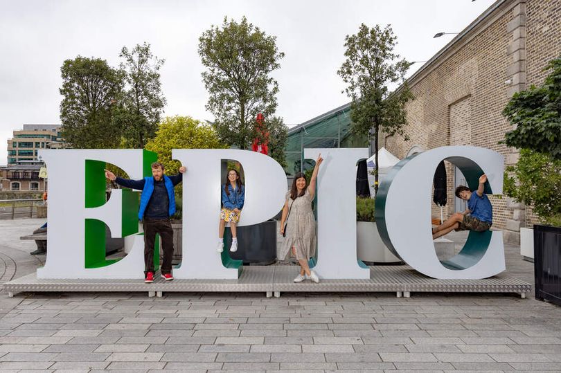Exhibition honouring 'courage and commitment' of Irish reporters who ...
