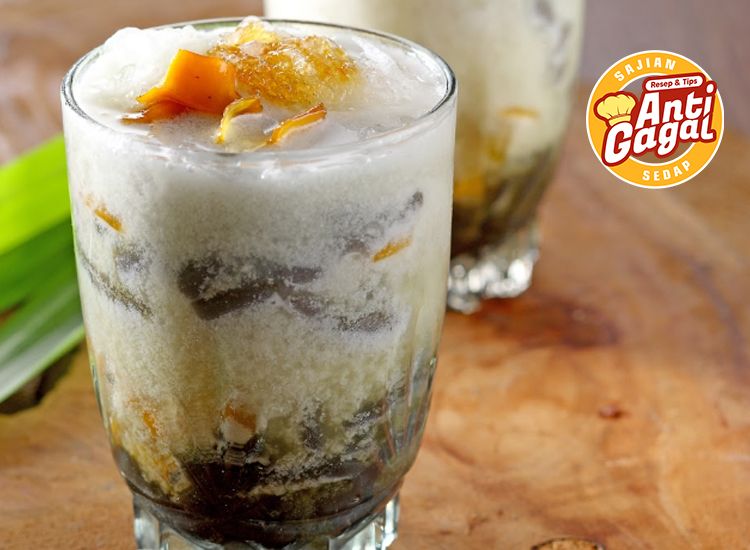 Resep Es Dawet Ireng, Minuman Tradisional Segar dengan Kuah Santan Gurih