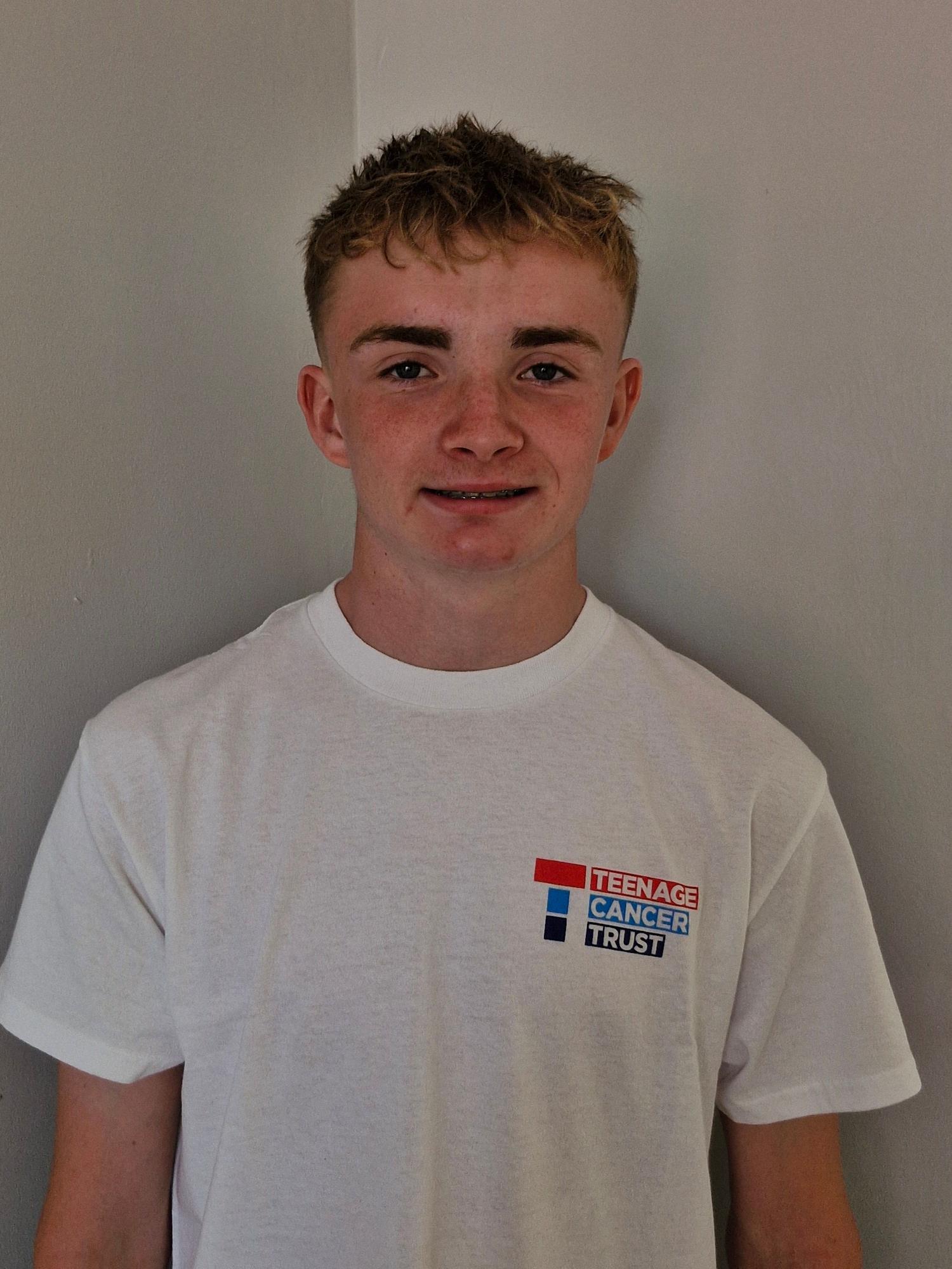 Hayden, 15, to run 10K for Teenage Cancer Trust