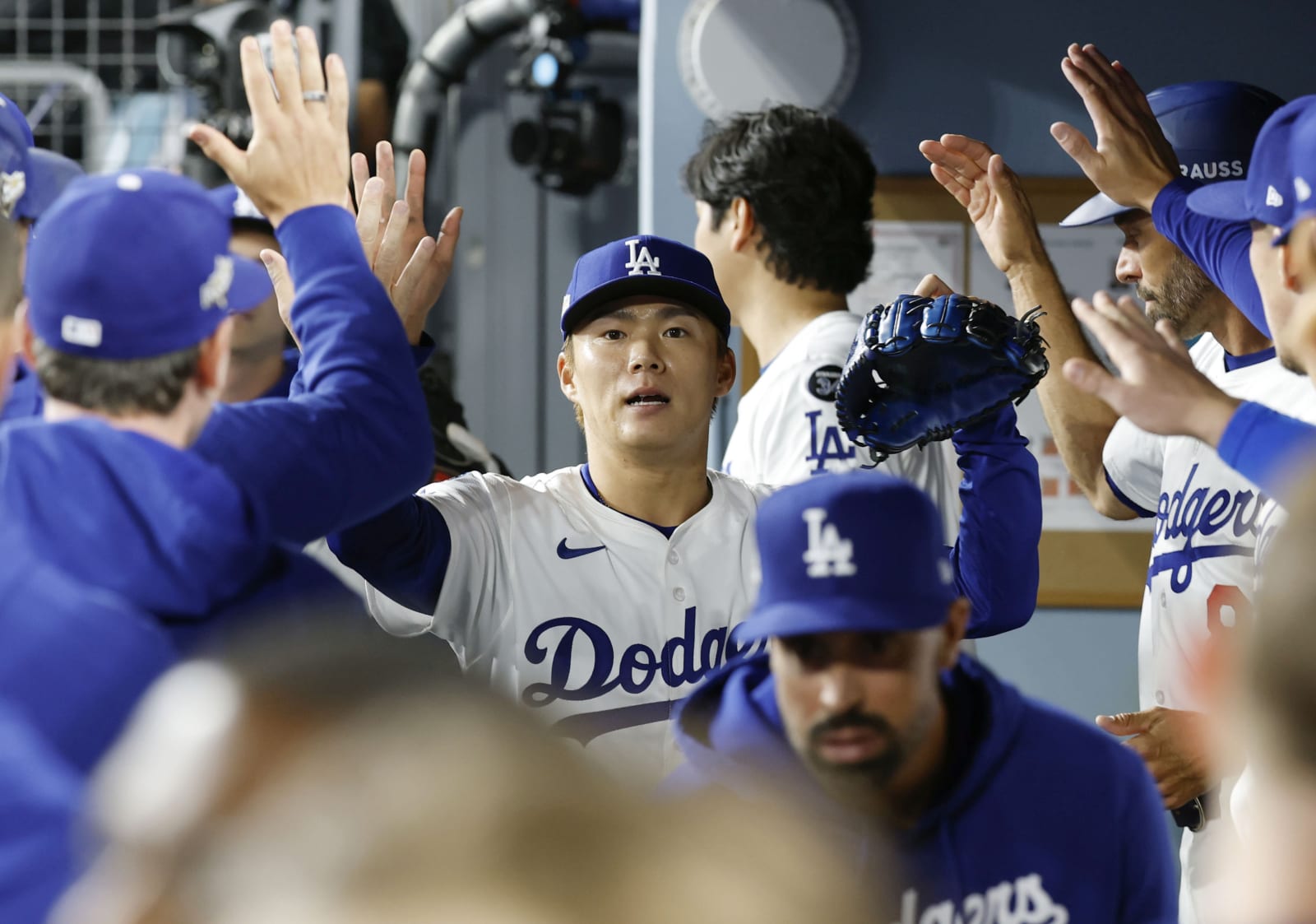 Baseball: Yamamoto dominates Reds as Dodgers win NL Wild Card Series