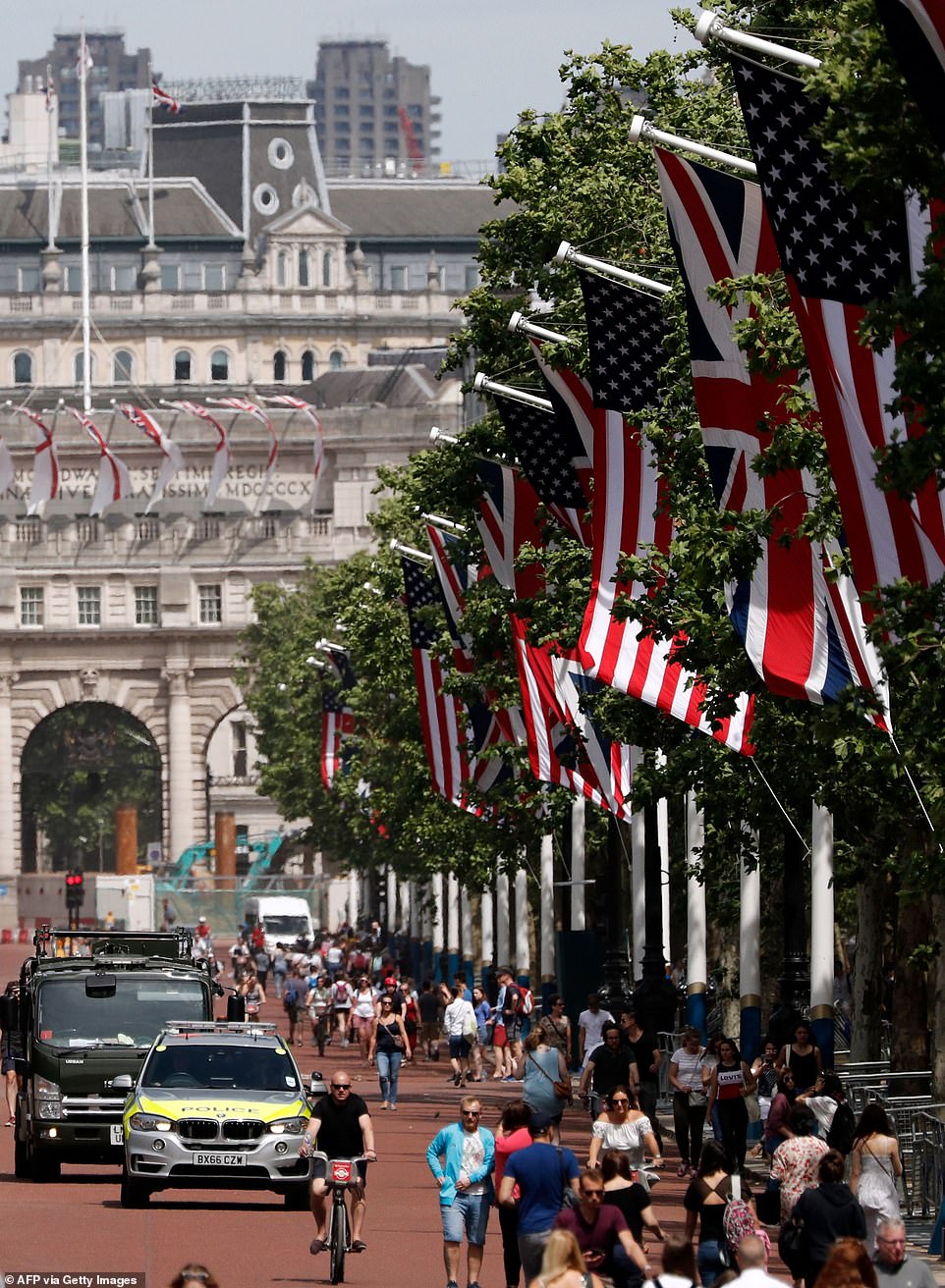 UK spent £50,000 replacing US flags for Trump due to wrong red