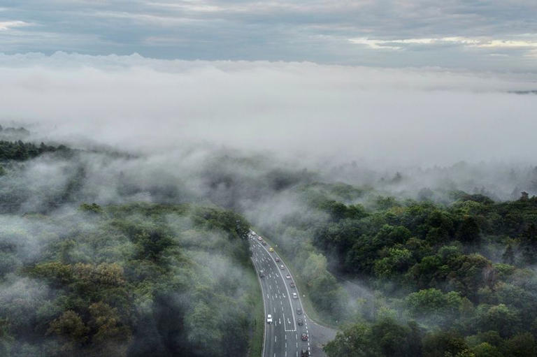 Met Office issues fog weather warning for Greater Manchester and parts ...