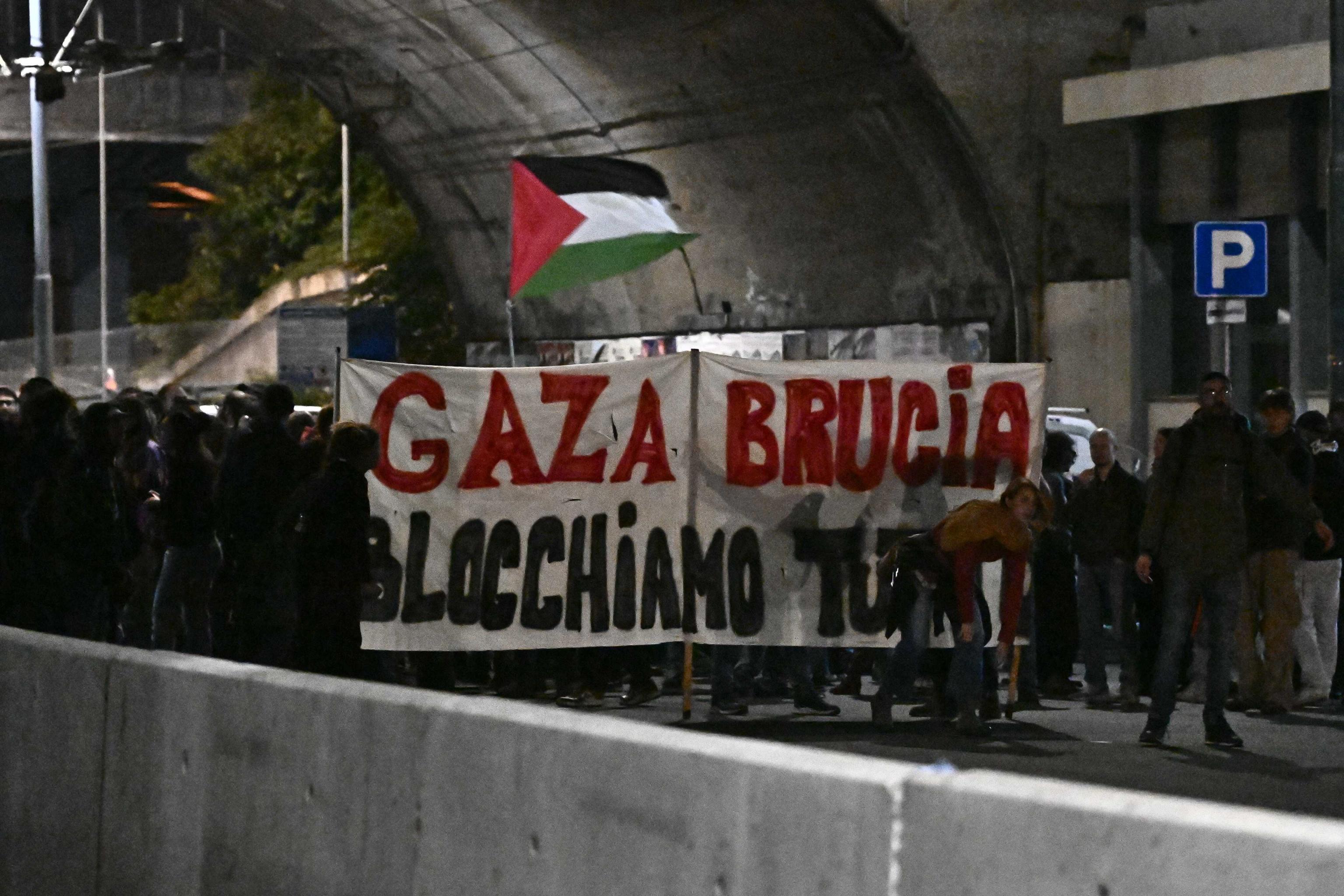 Calp Usb, se nave israeliana in porto Genova sciopero carico