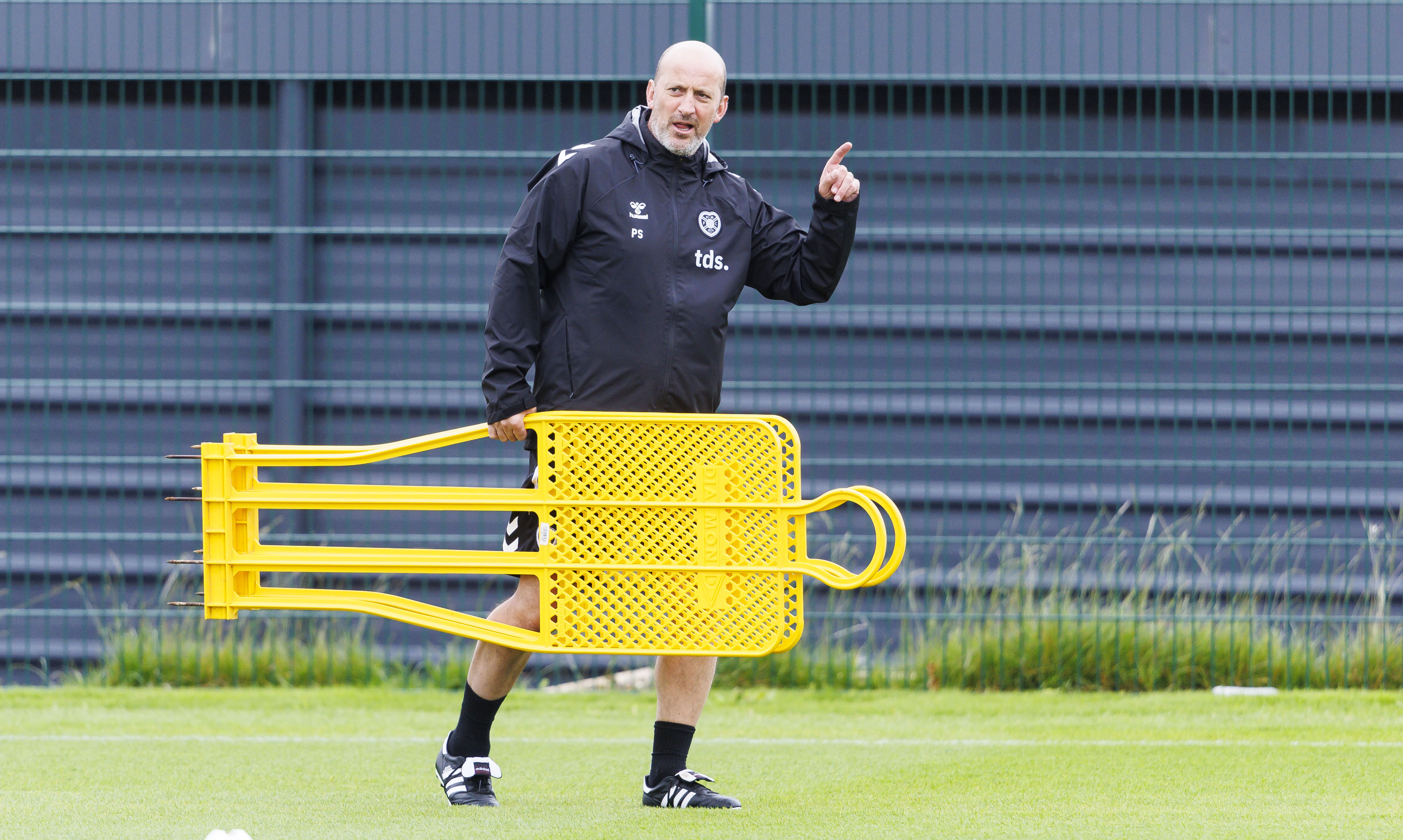 Hearts coach Paul Sheerin reveals his Tynecastle upbringing, Hibs ...