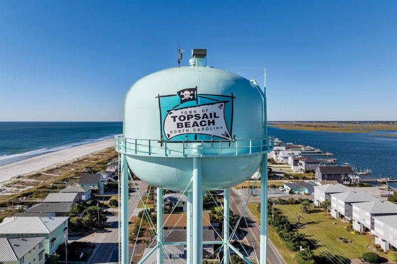 This uniquely designed Pender County water tower ranks among the best ...