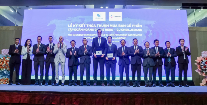 Sau liên doanh với Hùng Nhơn, De Heus mua lại toàn bộ CJ Feed & Care tại châu Á