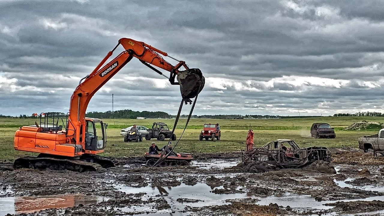 Sherp and Mega Trucks Take on the Impossible Pit Challenge!