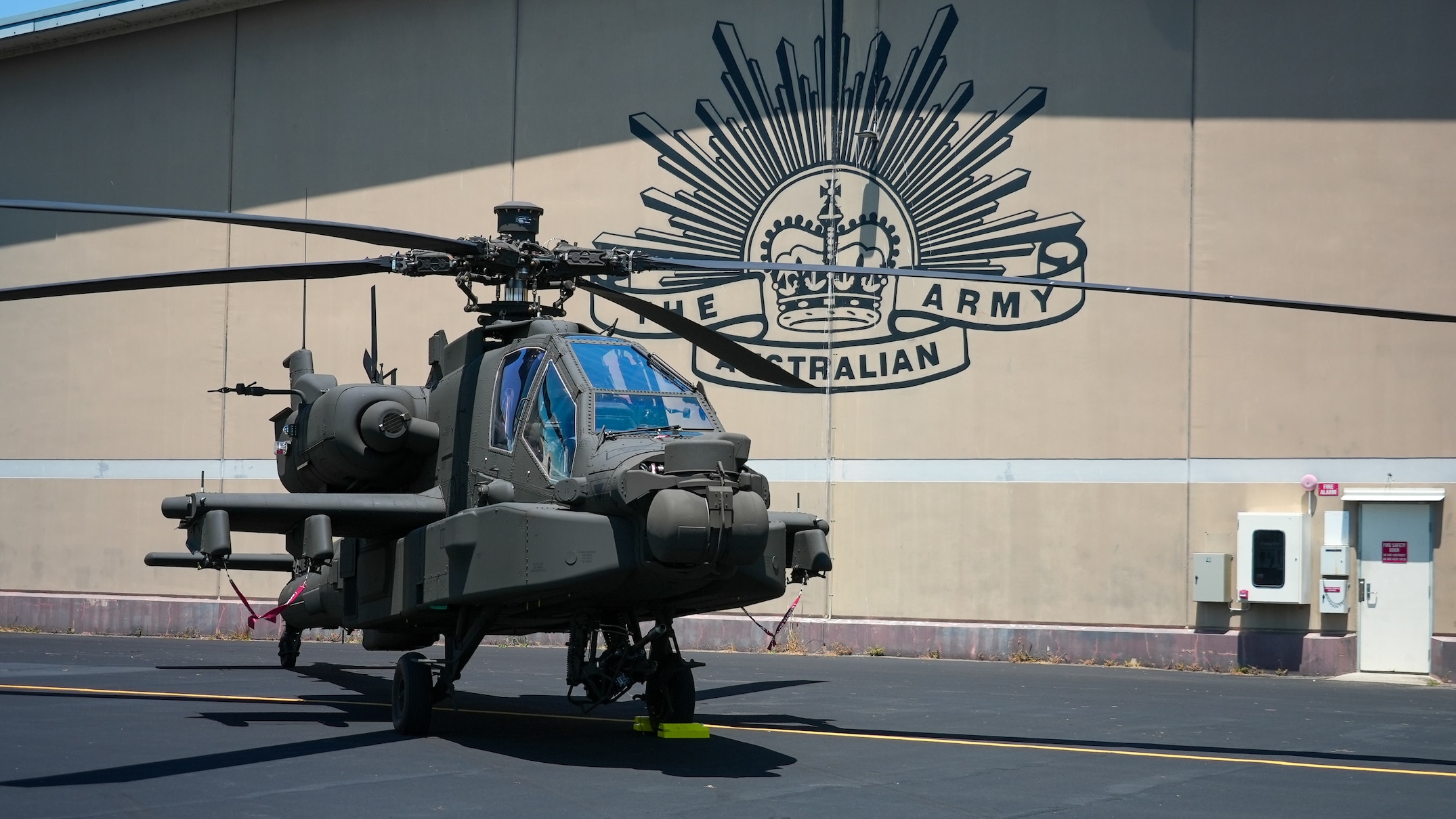Australian Army's new Apache attack helicopters arrive in Townsville