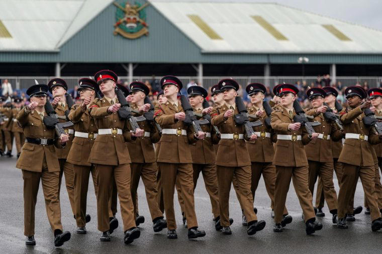 Parachute Regiment recruits sent on the wrong training course in major ...
