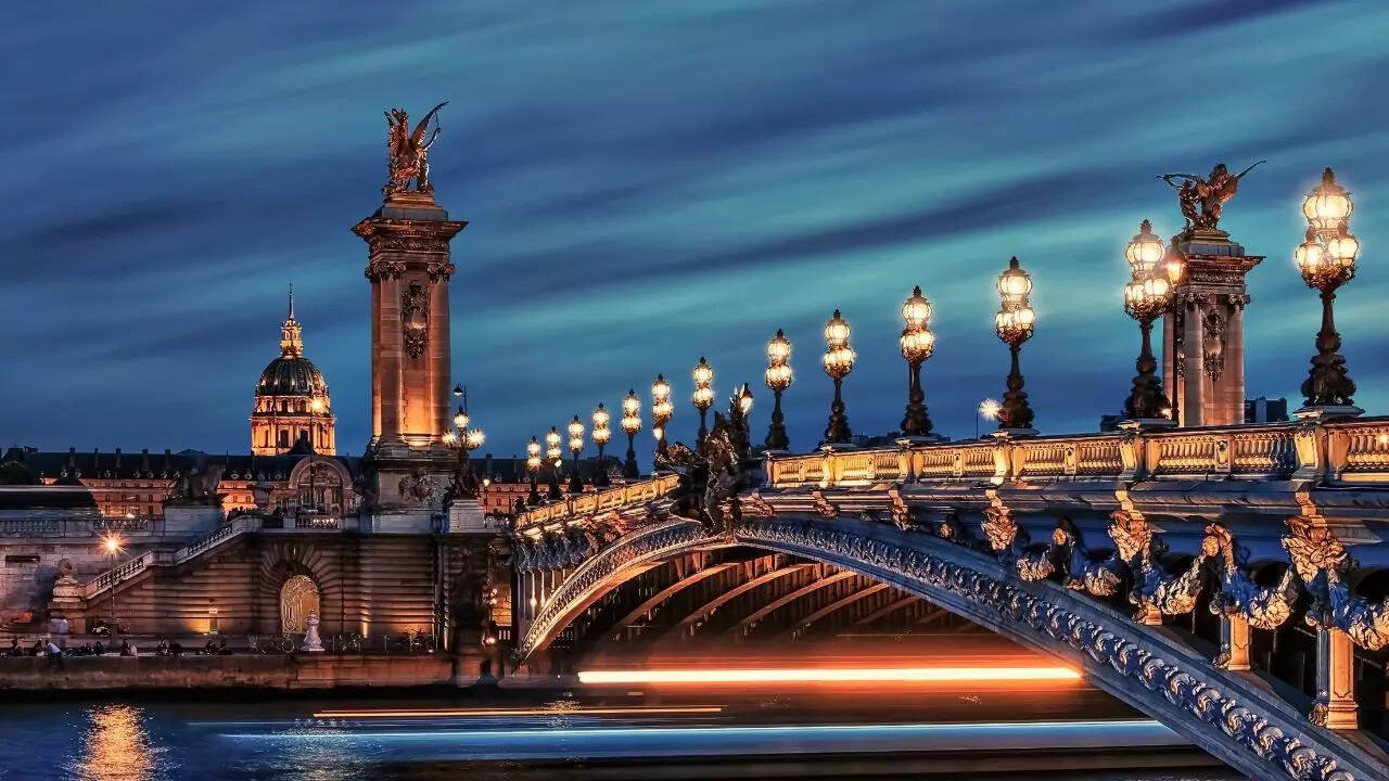6 cinematic cities where every street feels like a movie backdrop