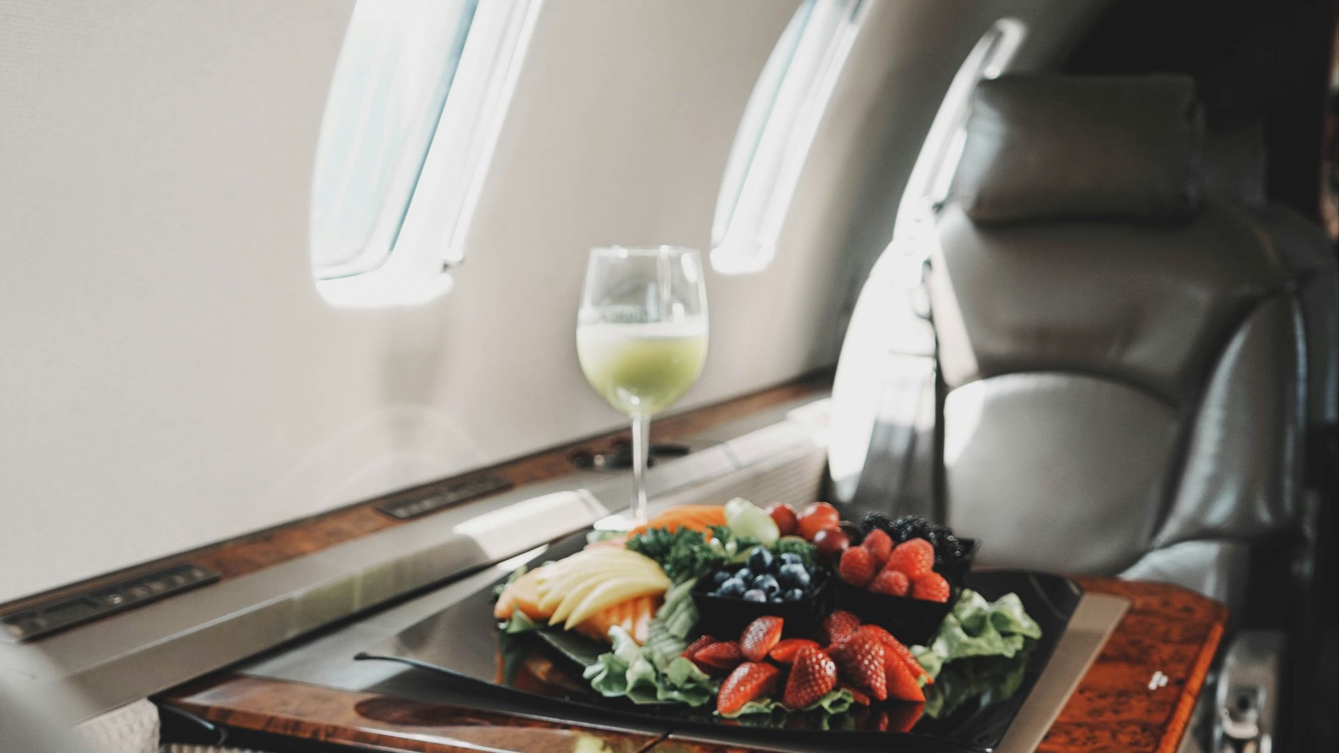 100 Years Of Airplane Food: 20 Airplane Meals Served Throughout History