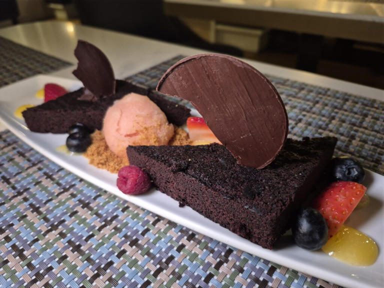 9 must-try foodie finds in Happy Valley, Pennsylvania: Where to eat ...