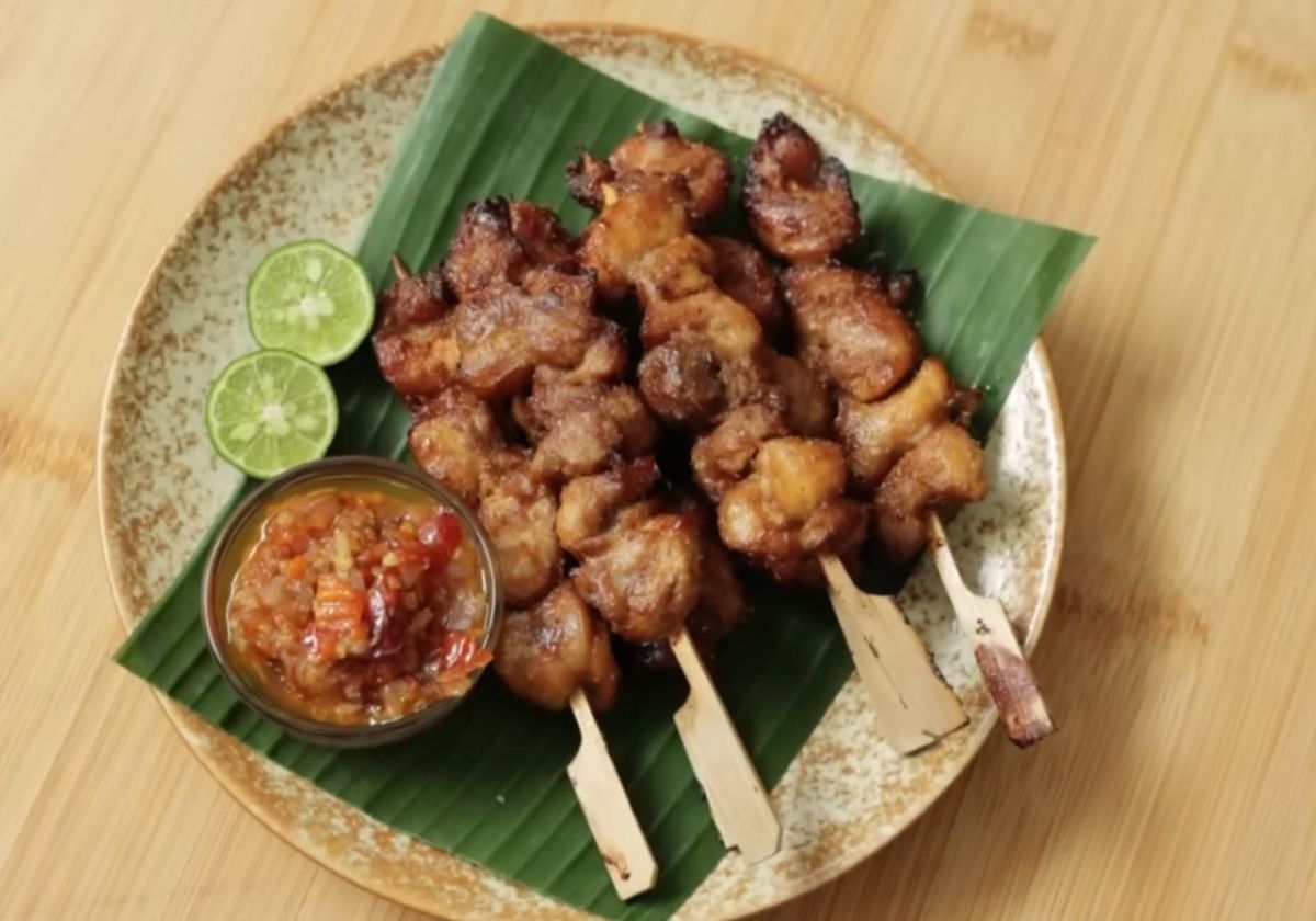 Resep Sate Ayam Manis Lezat ala Chef Devina Hermawan, Cocok Jadi Menu ...