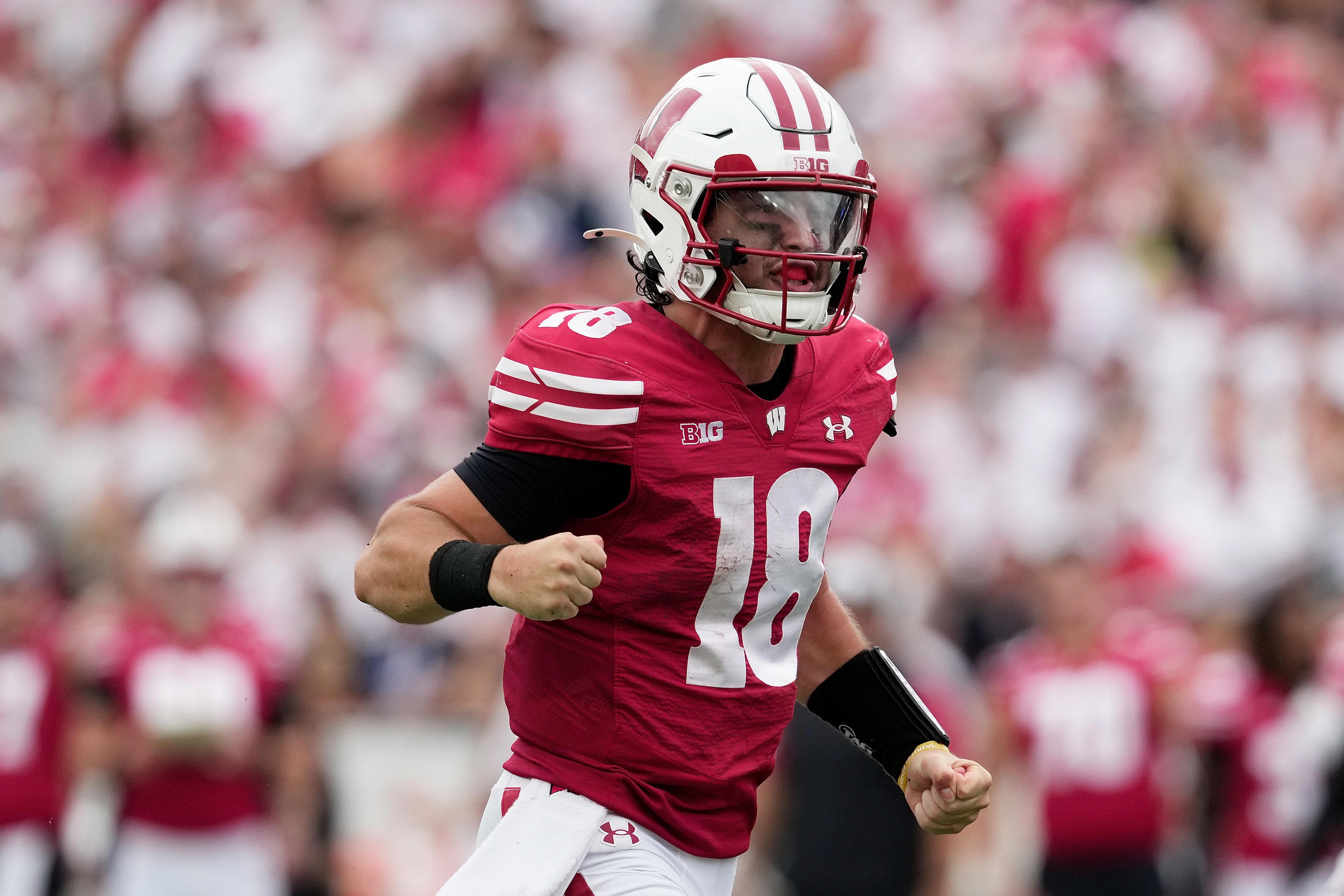 Updating Wisconsin's quarterback situation entering its matchup vs ...