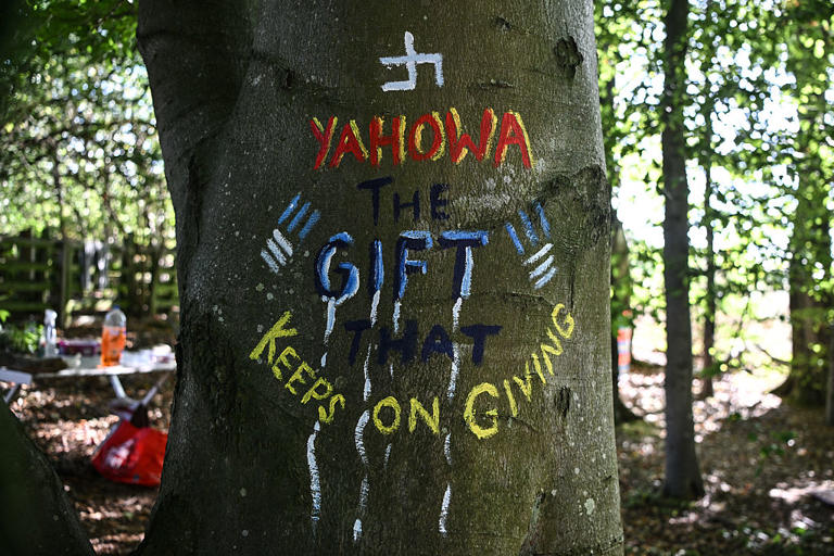 Kingdom of Kubala in Pictures: How an African 'tribe' lived in Scottish ...