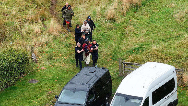 'African tribe' evicted from 'kingdom' they set up