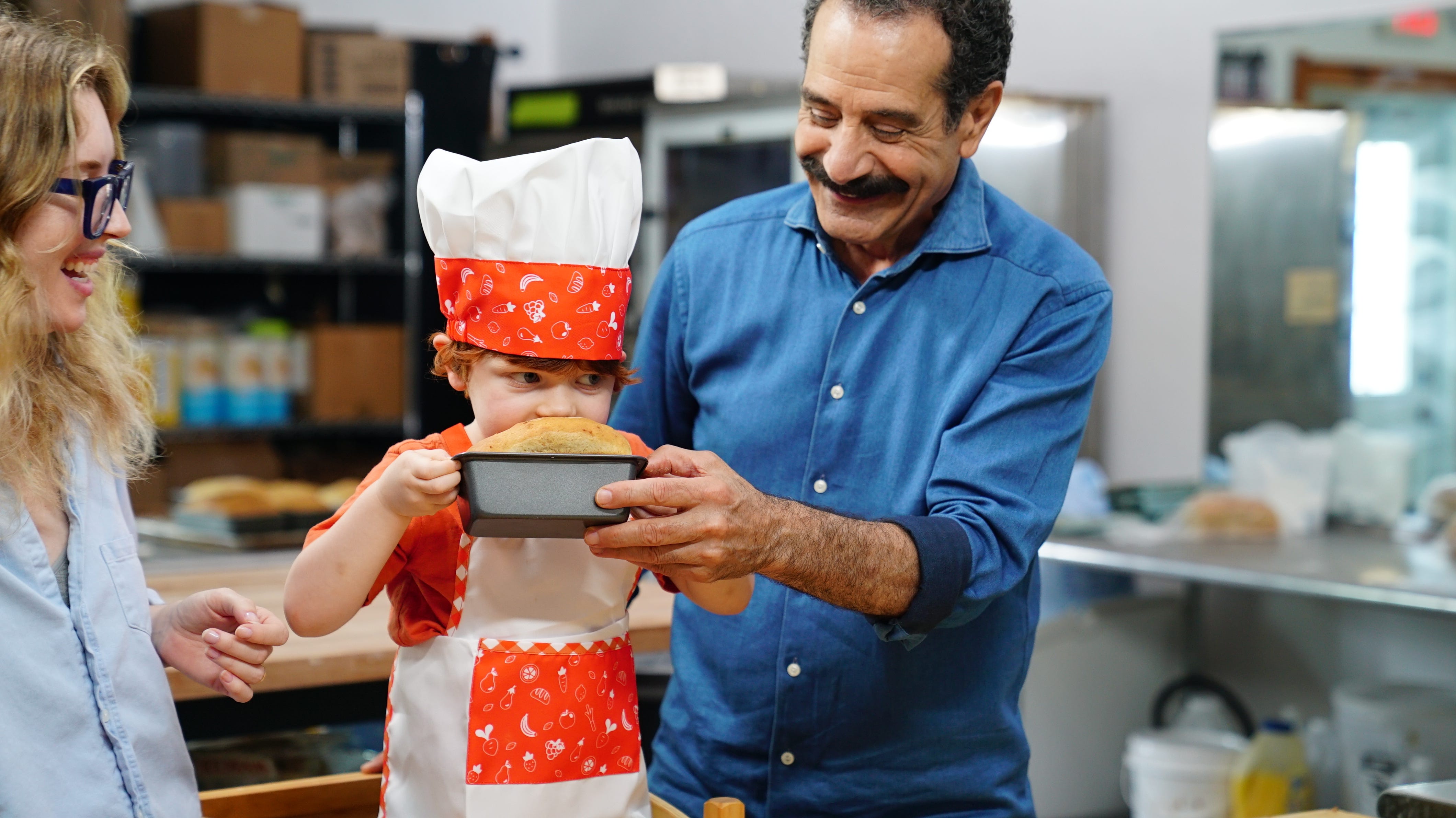 Tony Shalhoub talks Green Bay memories, Packers 'surge,' his new book