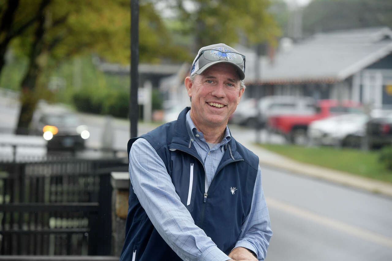 Darien's Noroton Heights gets makeover with $300 million of real estate ...