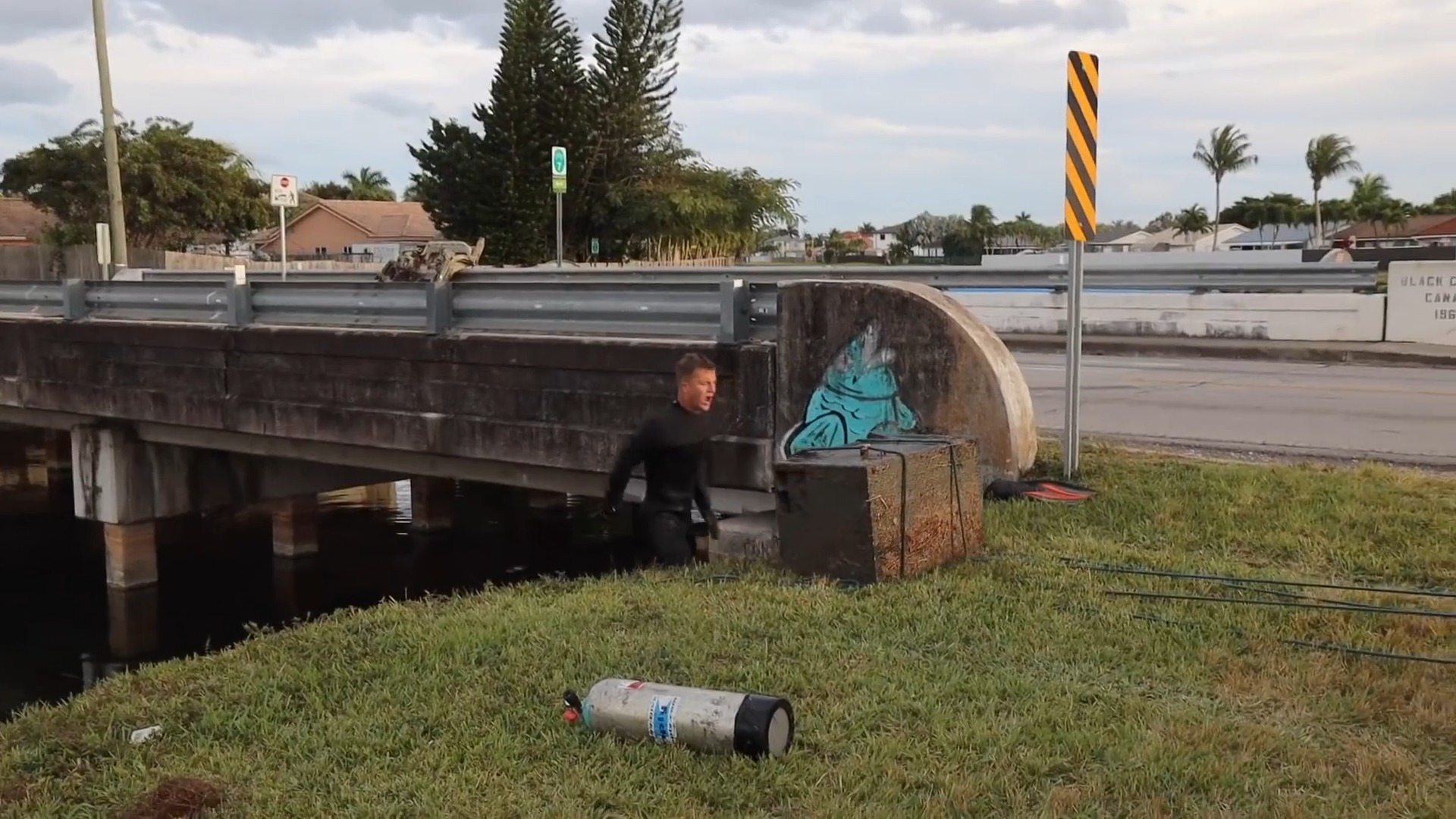 How I Pulled 3 Abandoned Safes From the River (What’s Inside?)