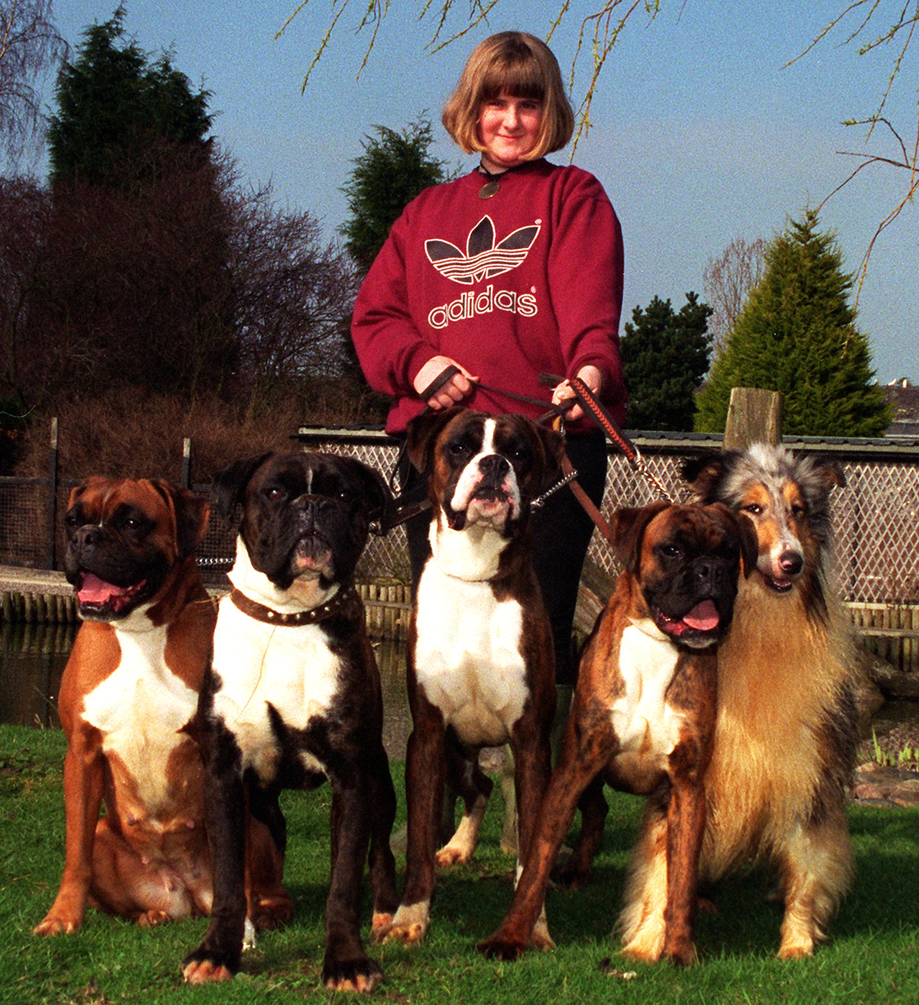 25 brilliant retro pictures of 1990s teenagers at at Preston's Corpus ...