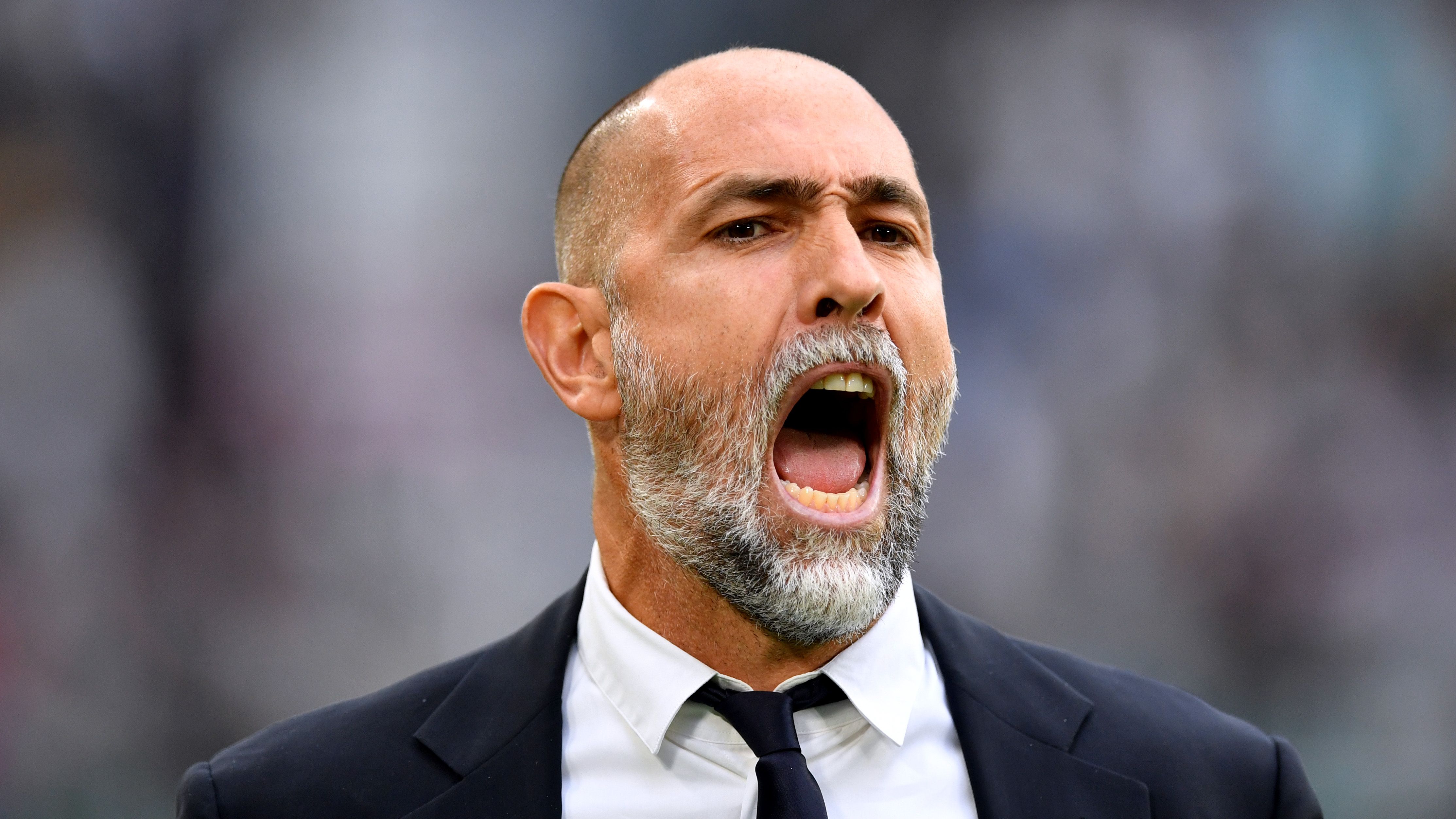 'I'm angry!' - Juventus coach blasts players for 'throwing the game ...