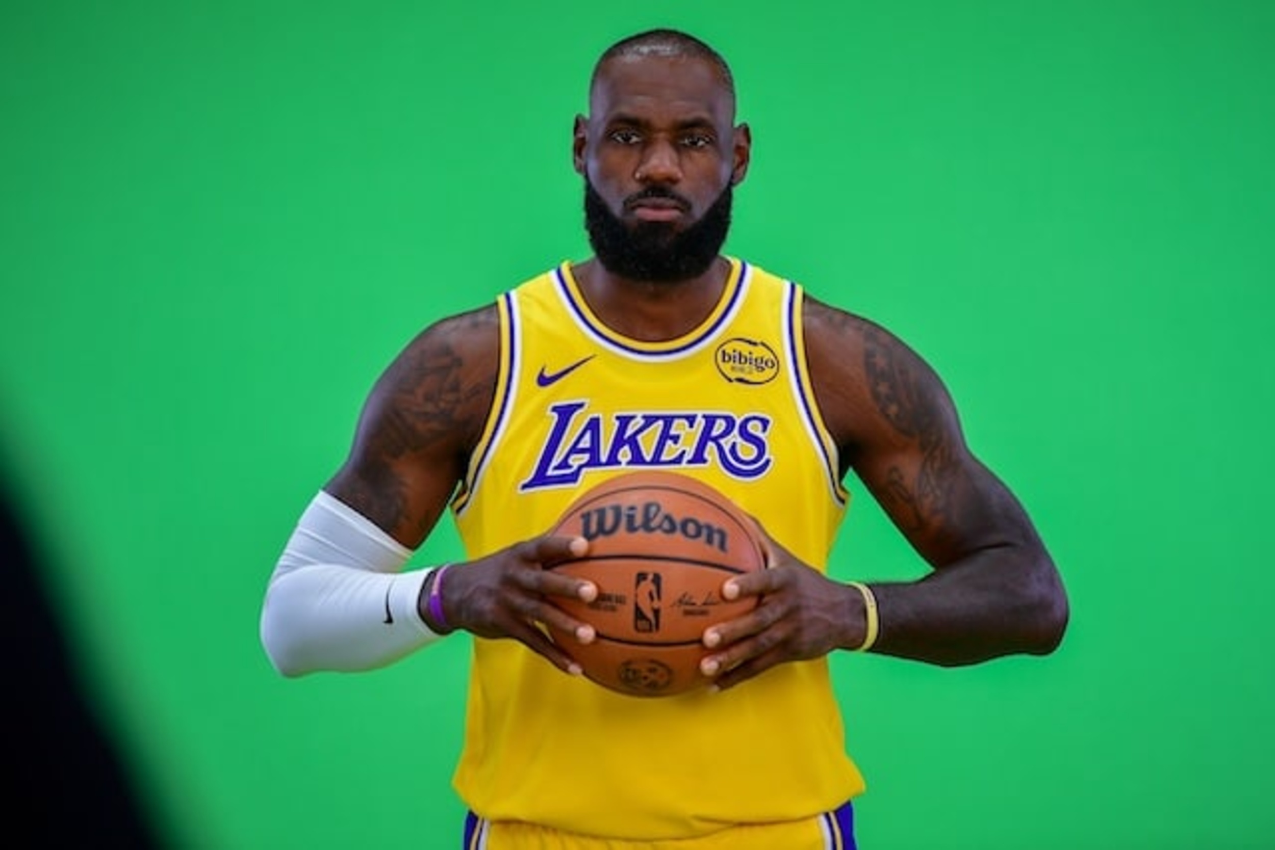 Lakers Media Day: LeBron James Discusses Marcus Smart, Deandre Ayton ...