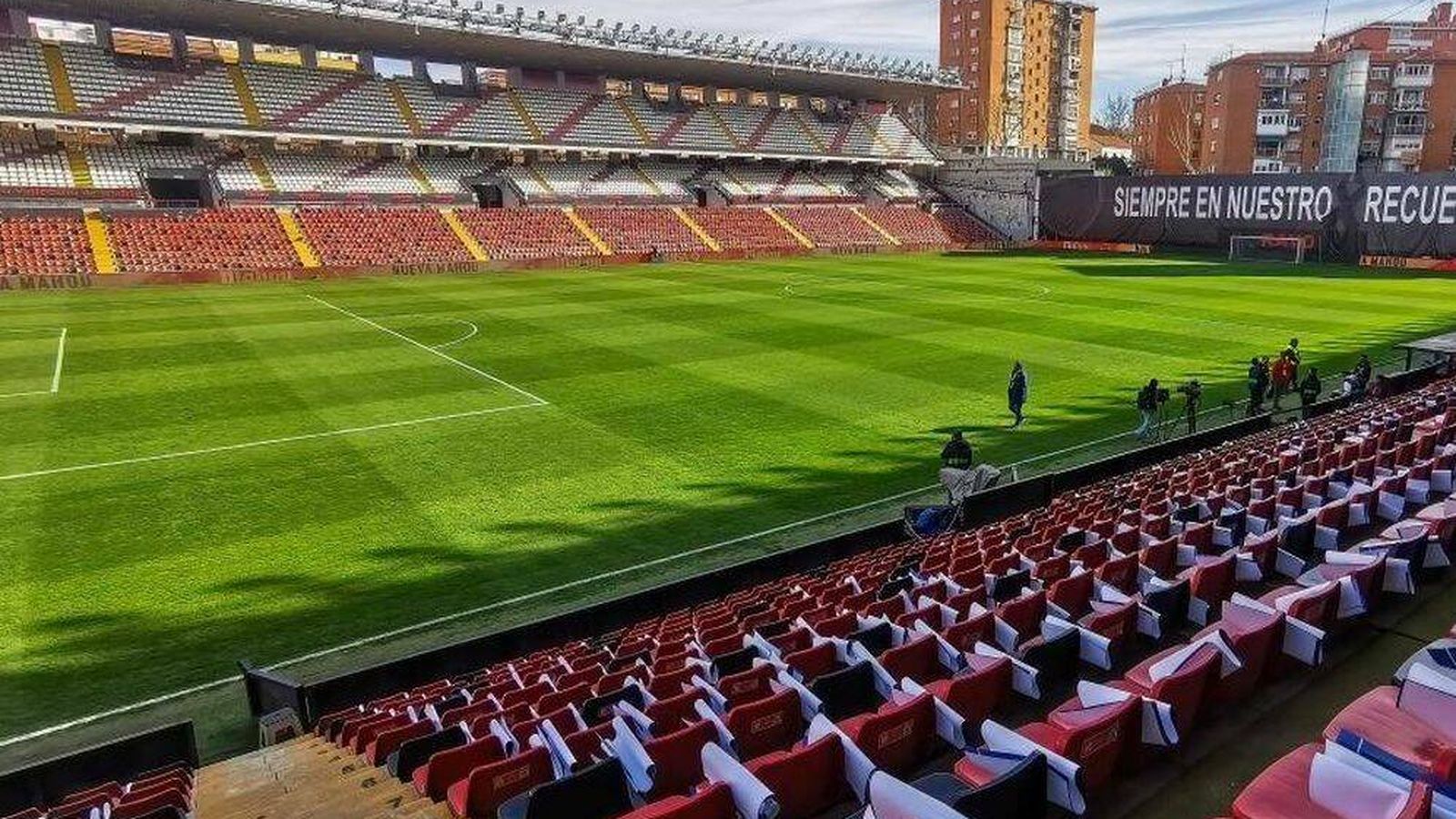 Así son Los Ballistët, los ultras neonazis del Shkëndija que estarán ...