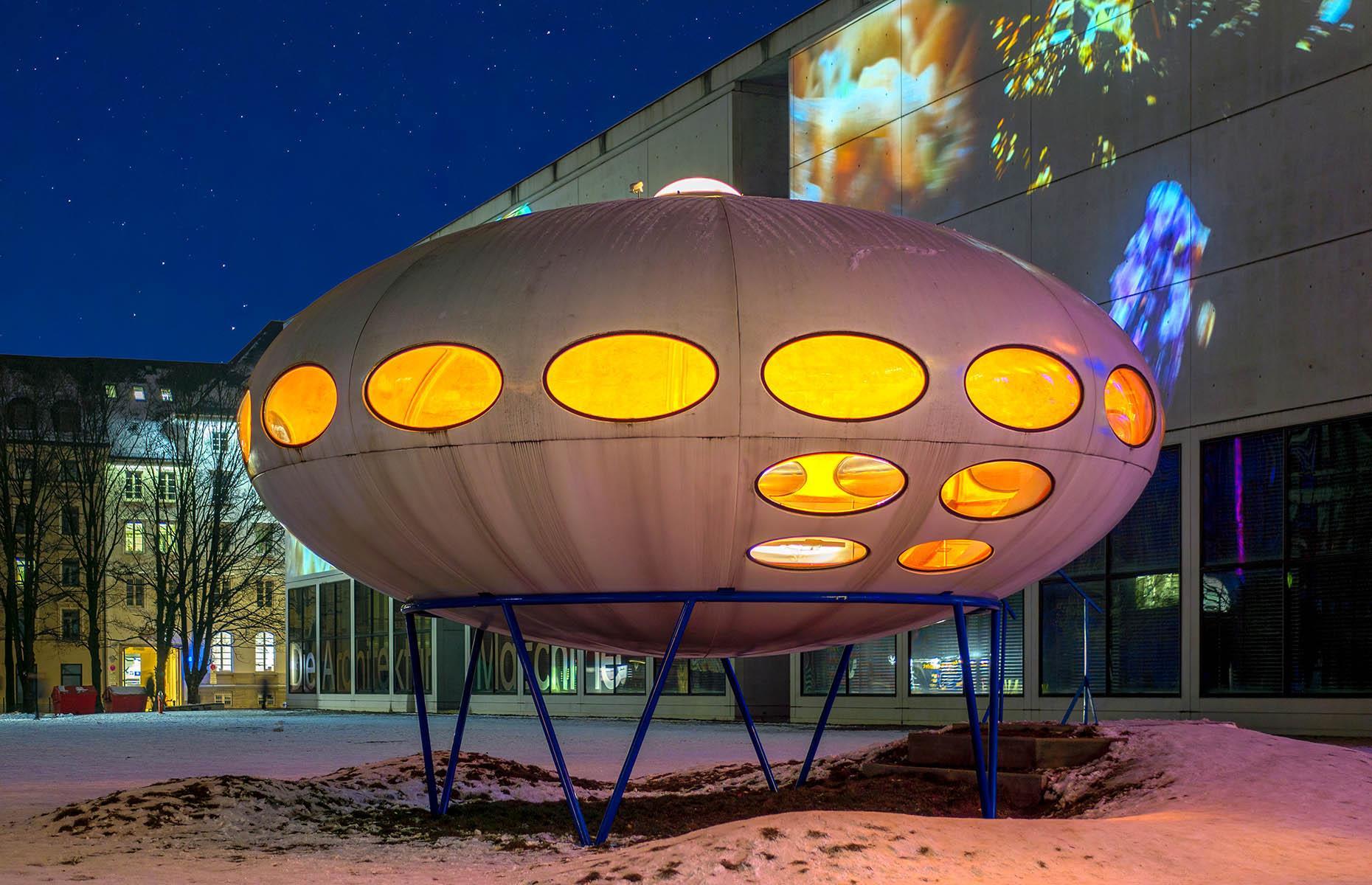 9 ‘houses of the future’ that could be spaceships