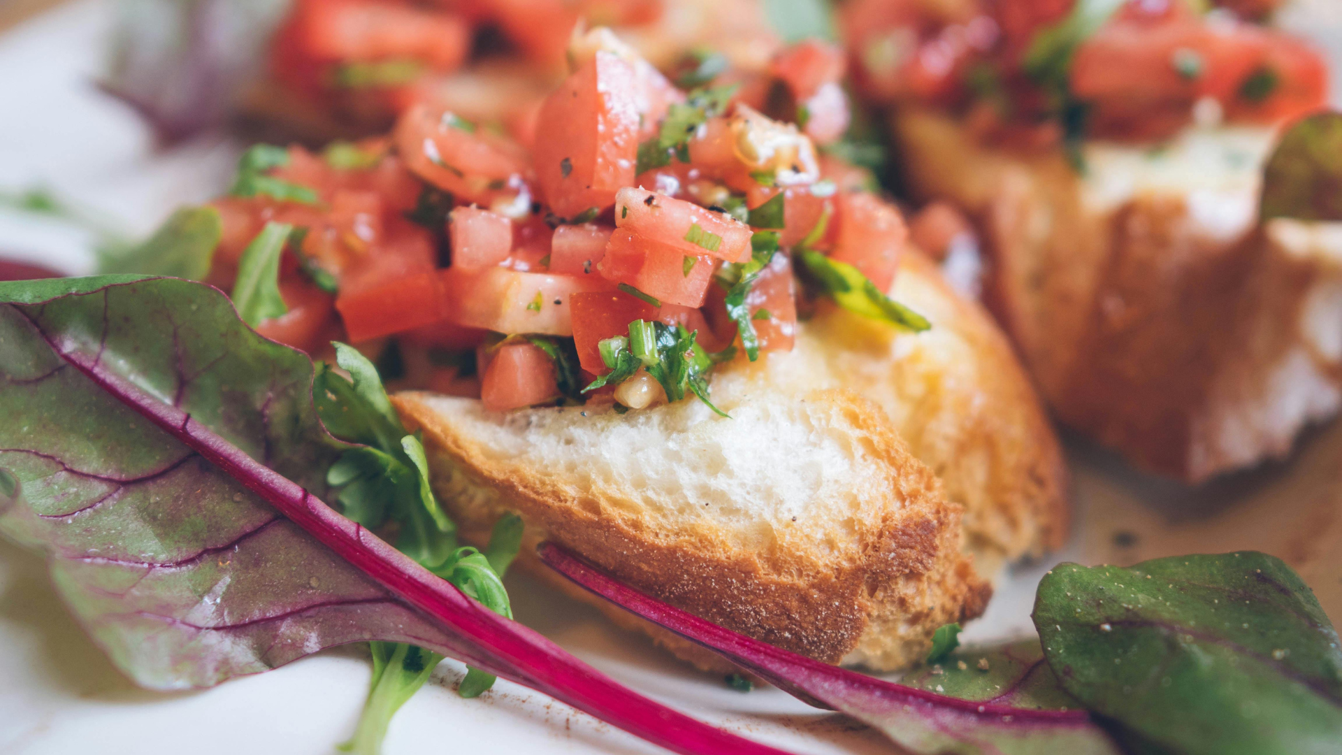 10 Items To Stop Ordering At An Italian Restaurant & 10 To Order Instead