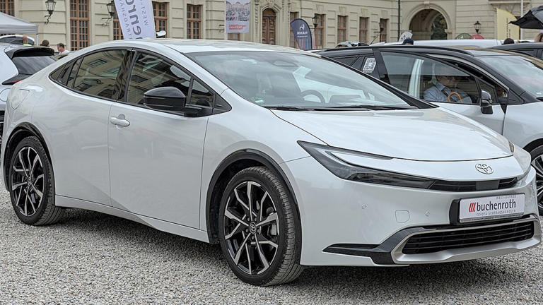 Are hybrids worth it in 2025?