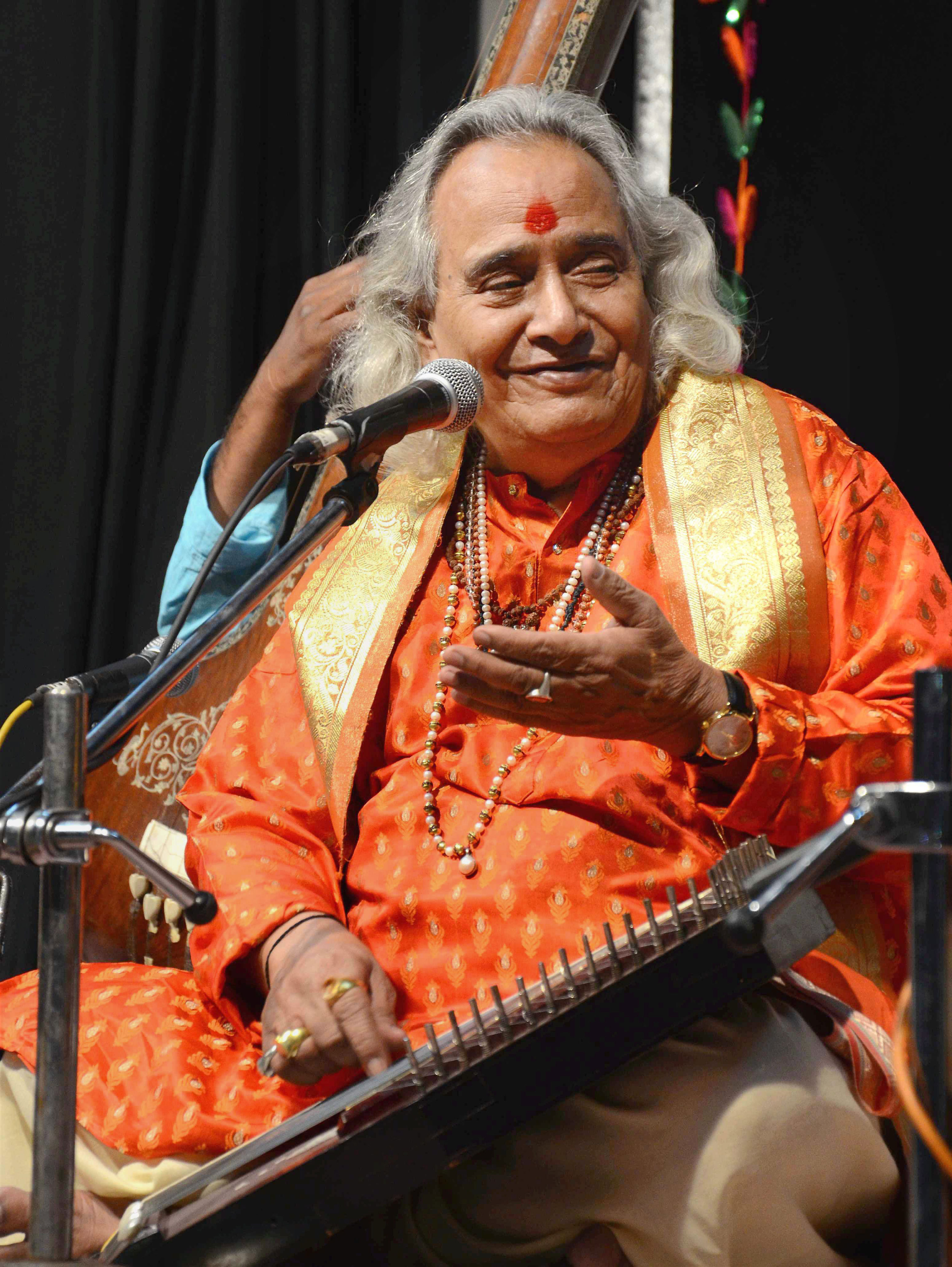Pandit Chhannulal Mishra: Varanasi's 'global ambassador' who took ...
