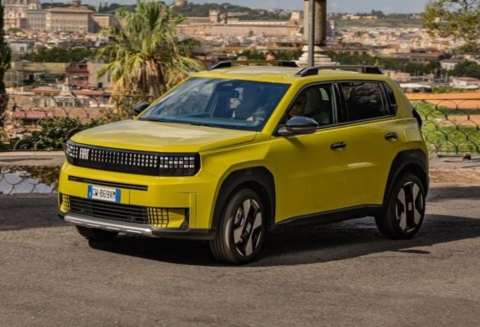 FIAT Pandina Hybrid si conferma l’auto più venduta in Italia, in ...
