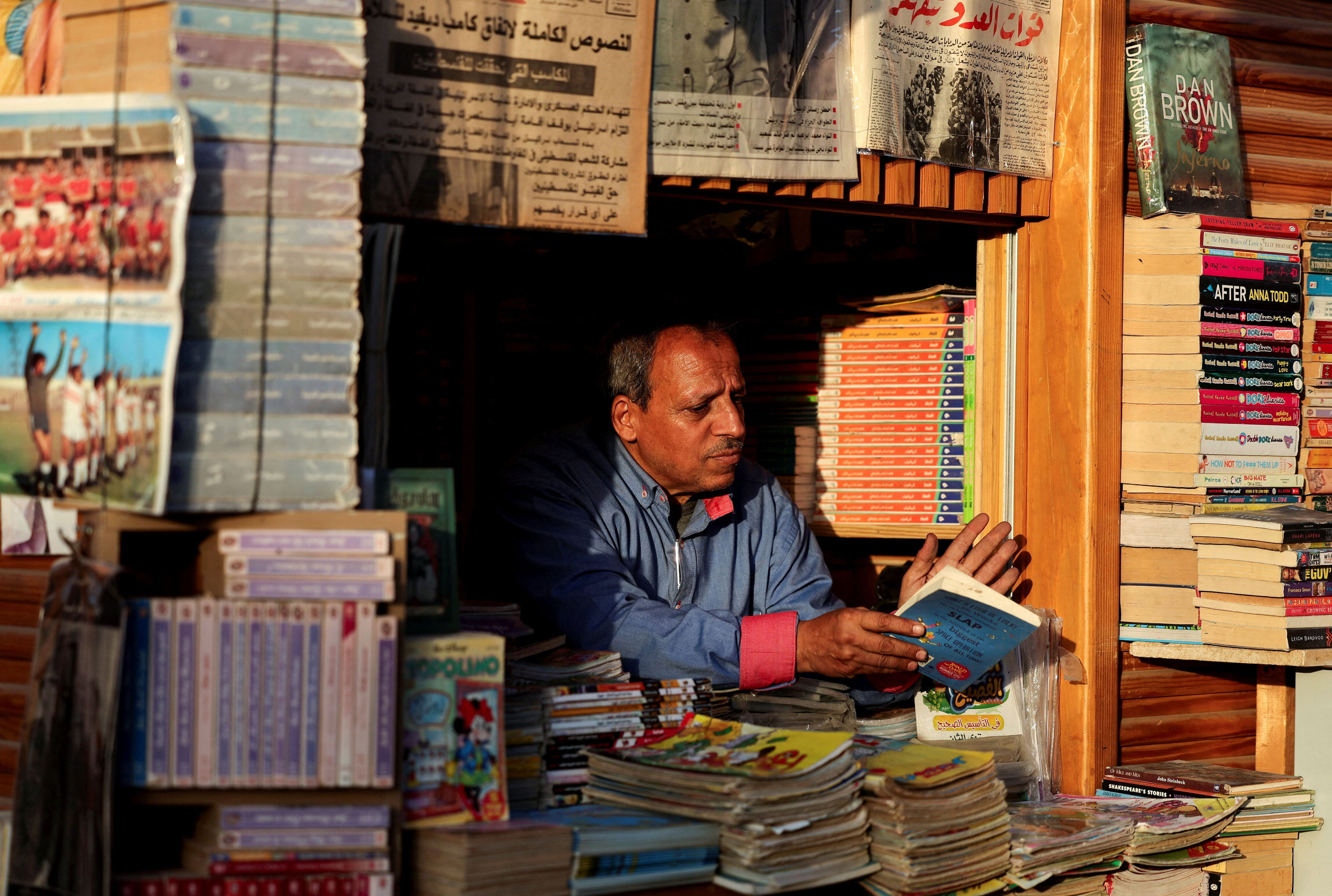 Soor Al-Azbakeya, Cairo's famous used-books market, unfolds new look