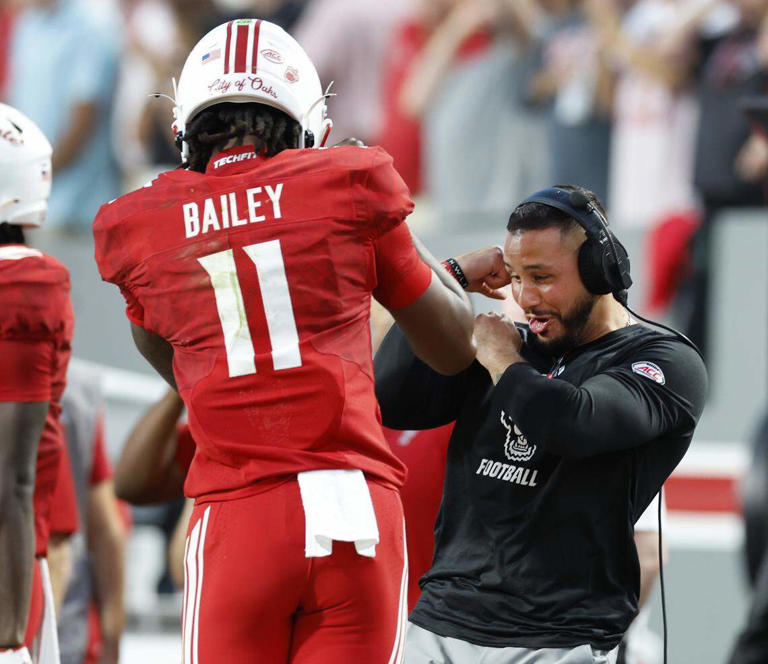 NC State football's tight ends are having a big impact. Thanks go to ...