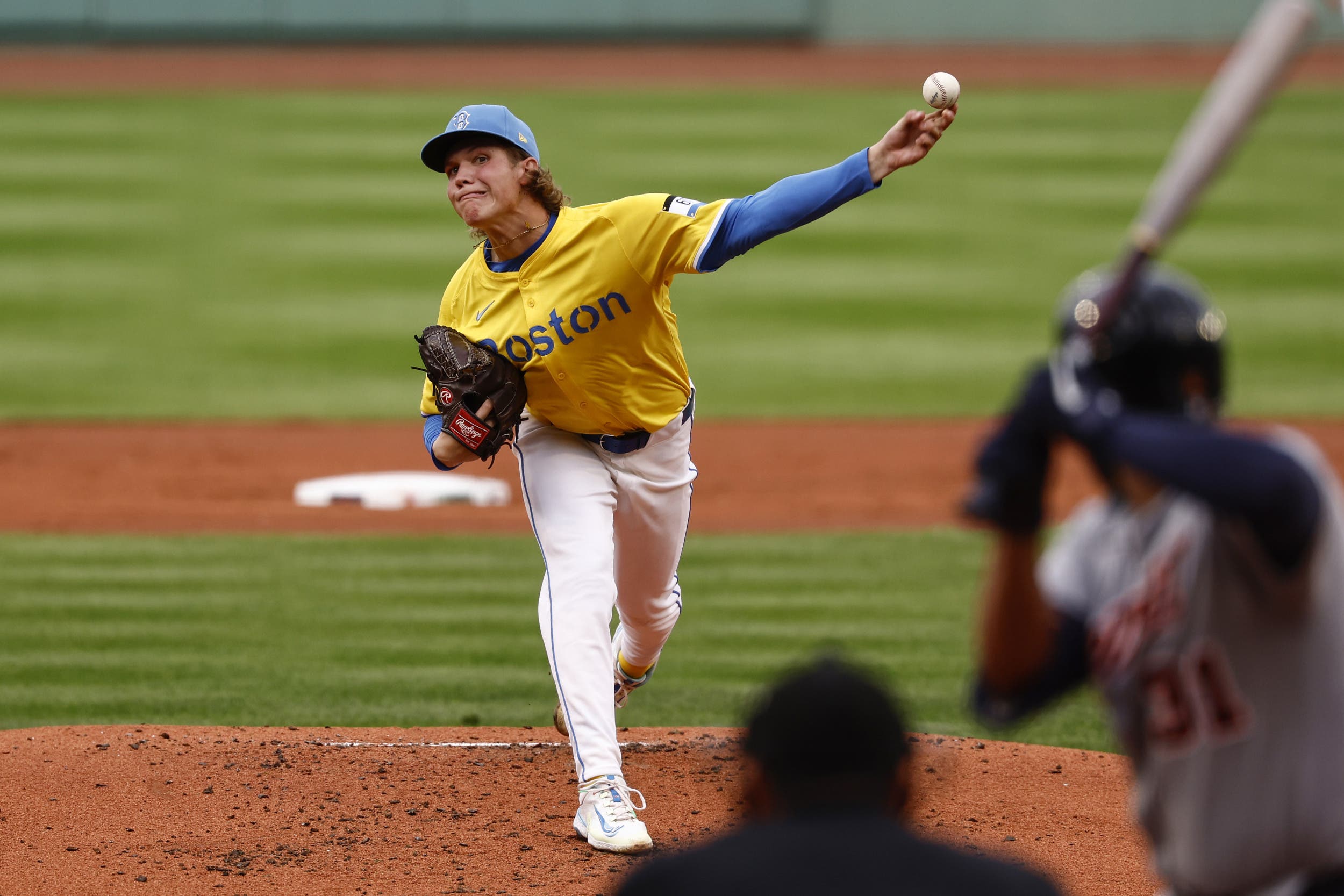 Red Sox to start rookie pitcher in most important game of season