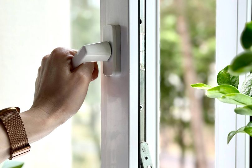 All households told to keep windows open no matter how cold it gets